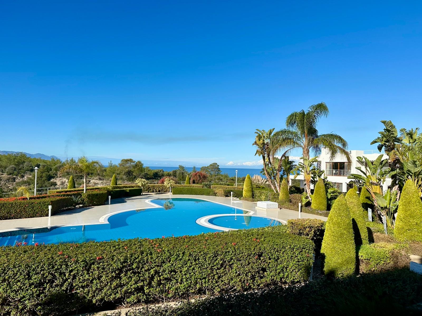 E1-2 Pine Valley Poolside Apartment - Cyprus