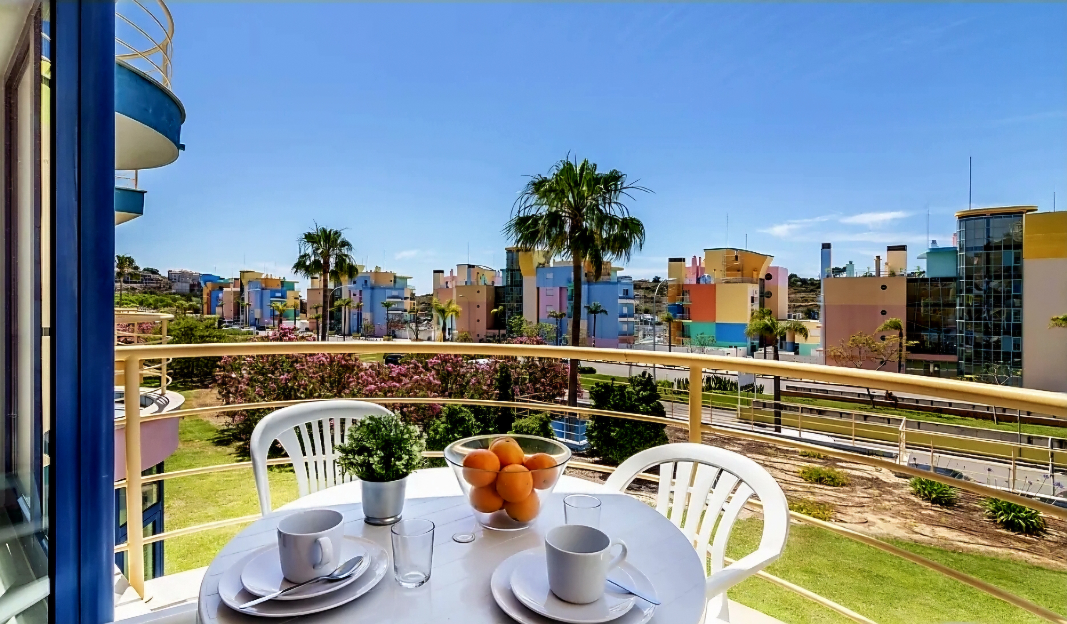 Charming Orada 1 Bedrrom Albufeira Apartment Sleeps 4-private Garage-shared Pool - Albufeira