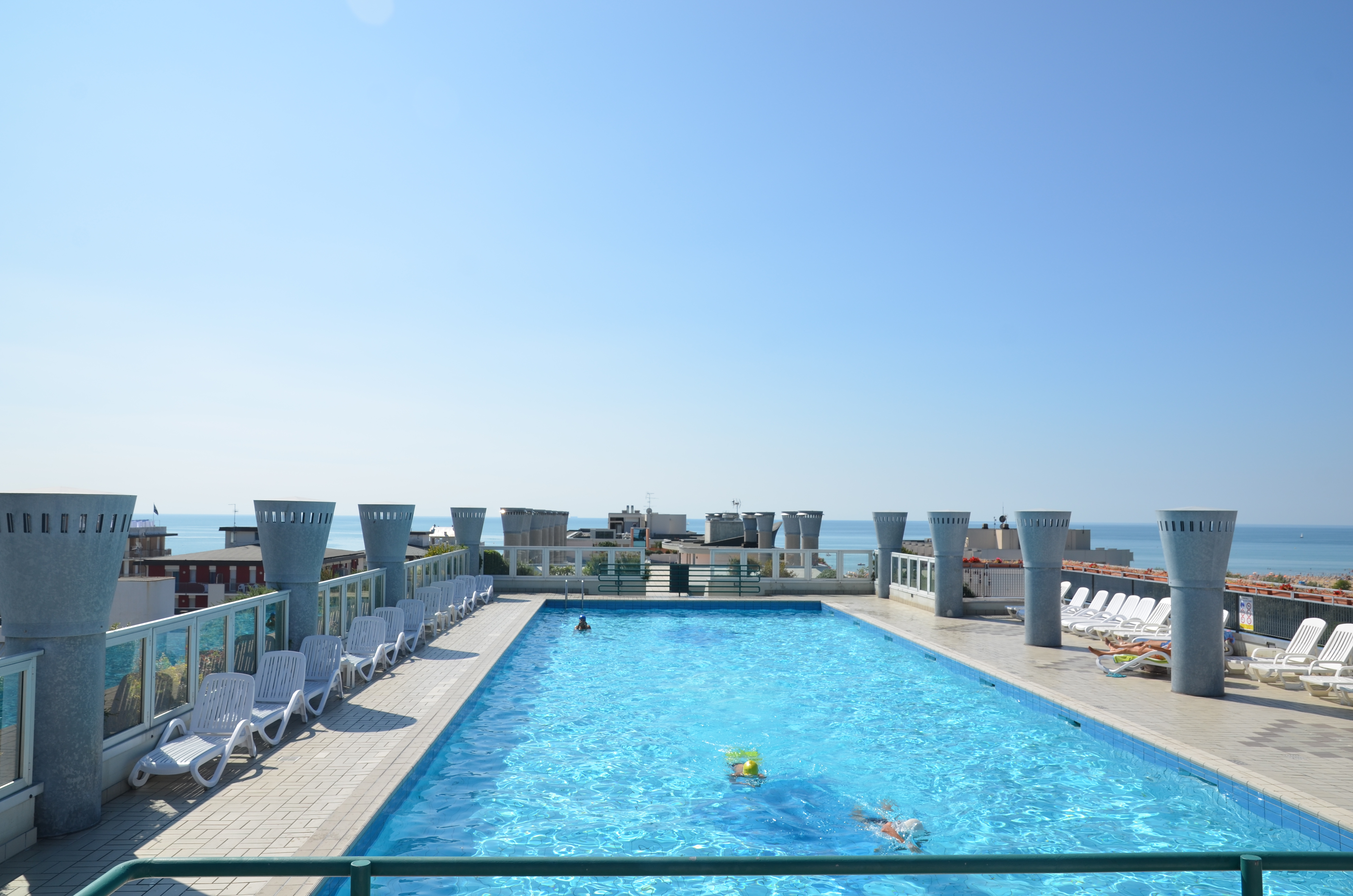 So Very Cool Residenza Delle Terme C6 Sleeps 6 Persons 2 Bedroom Apartment - Bibione