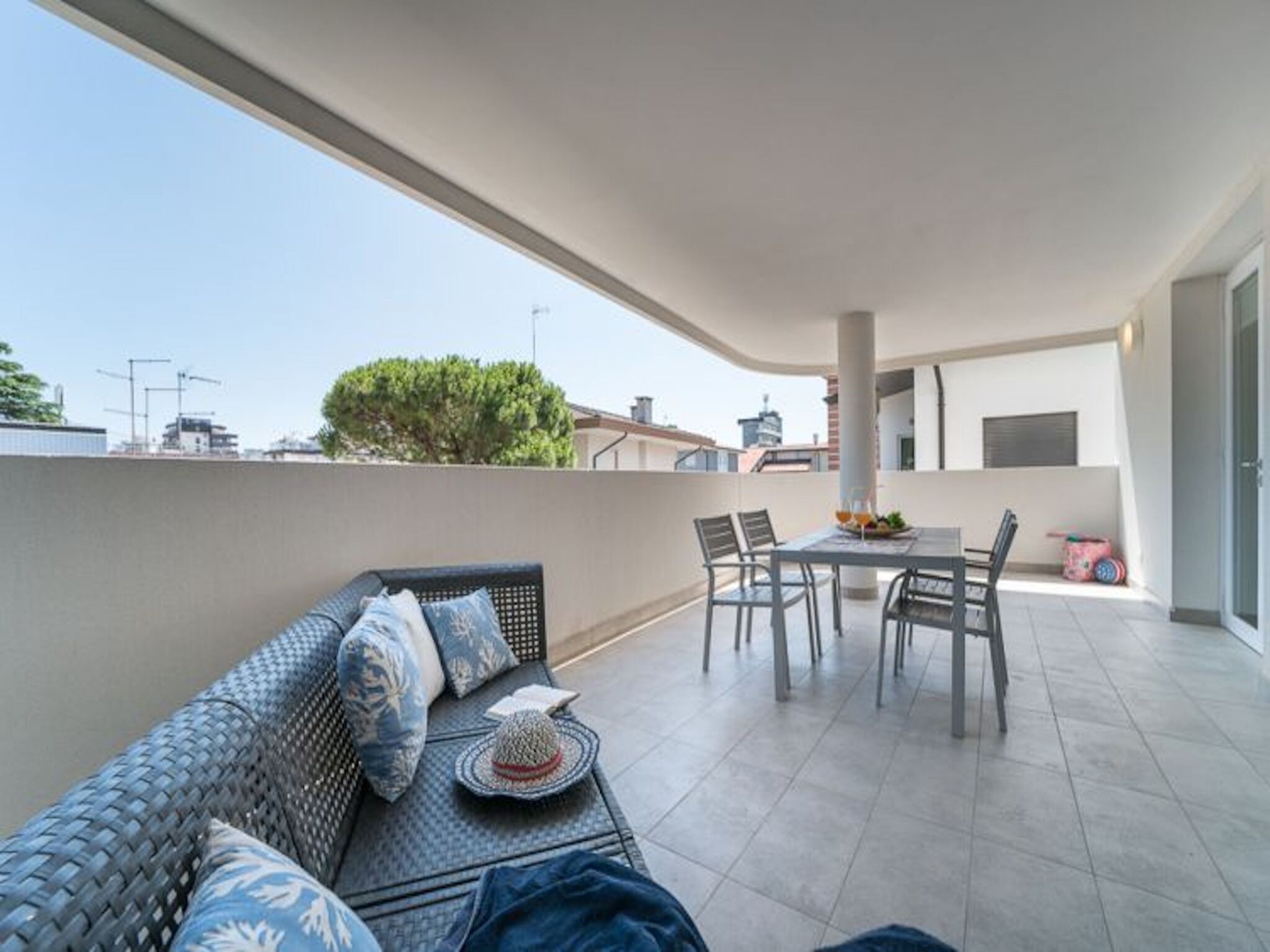 Appartement Moderne Avec Terrasse à Lignano - Lignano Sabbiadoro
