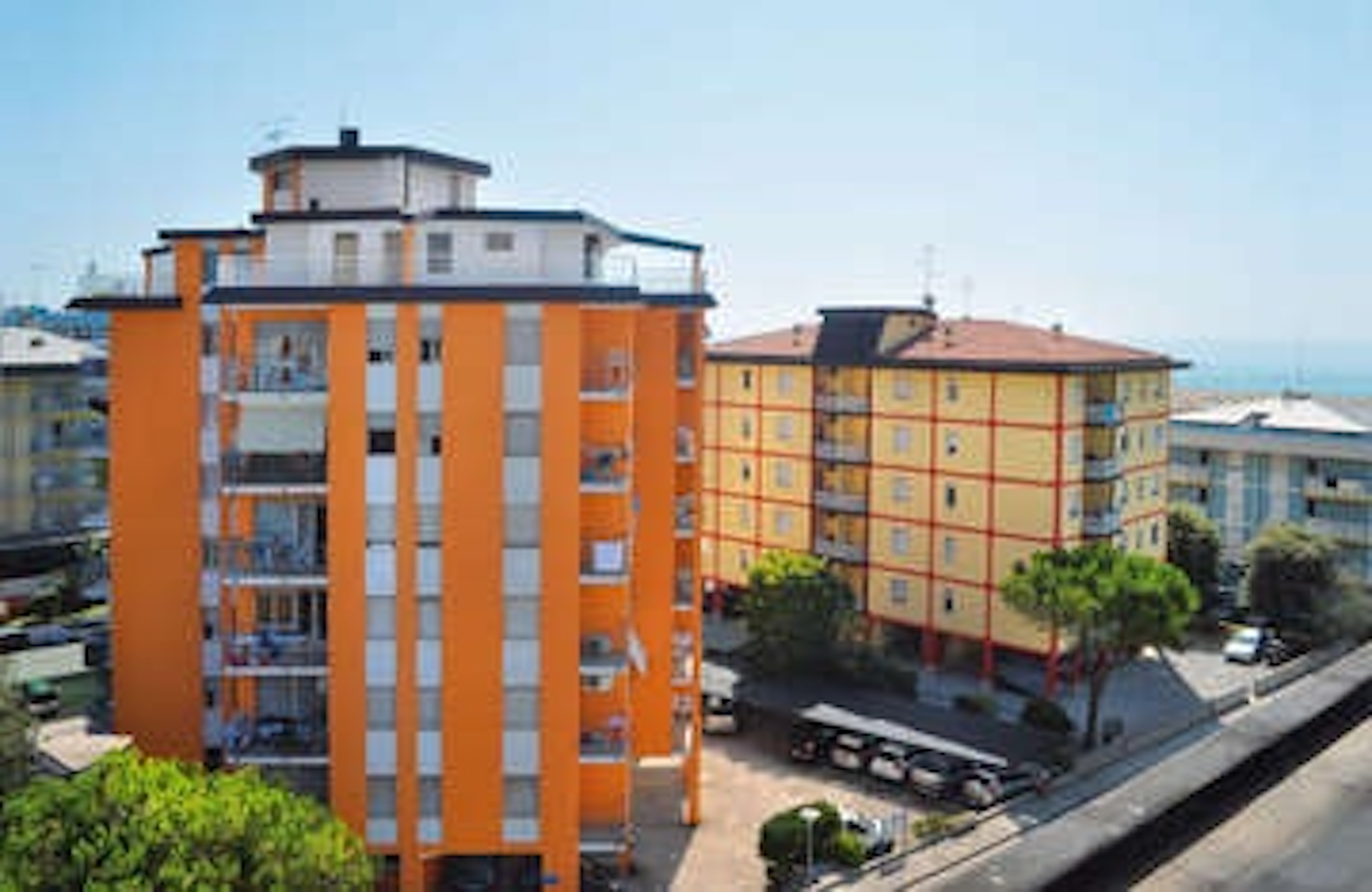 Confort Tranquille Dans Un Emplacement Central - Bibione