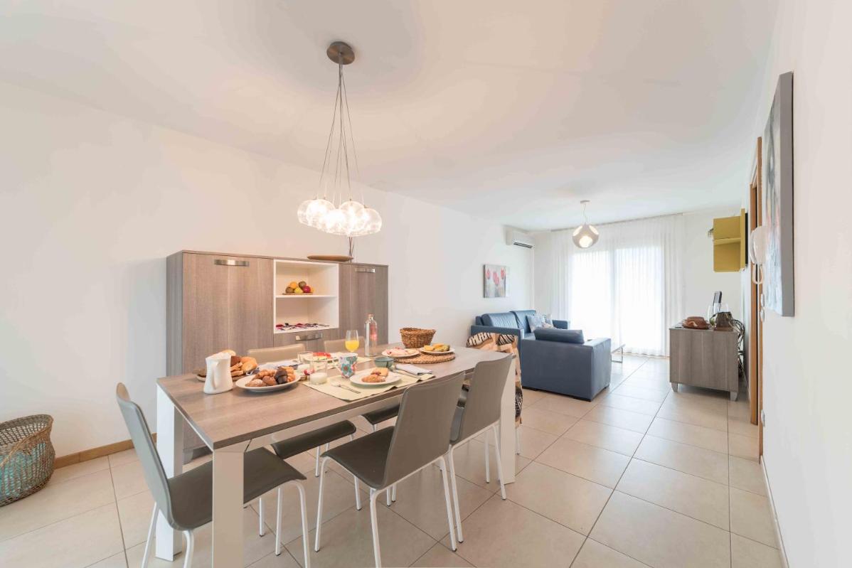 Gorgeous Villa With Private Garden And Modern Facilities By Beahost Rentals - Lignano Pineta