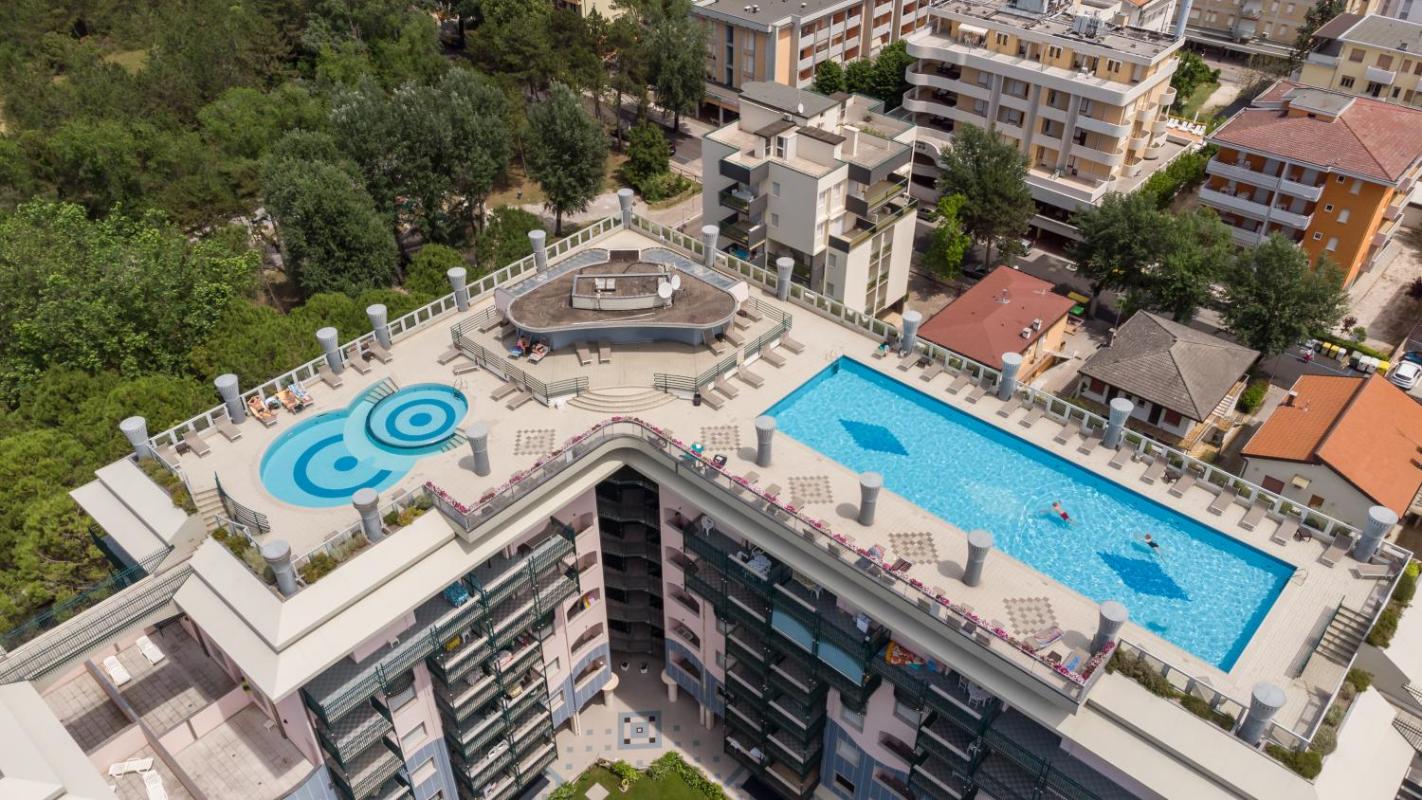 Incredibile Appartamento Con Balcone E 3 Piscine Condivise - Bibione