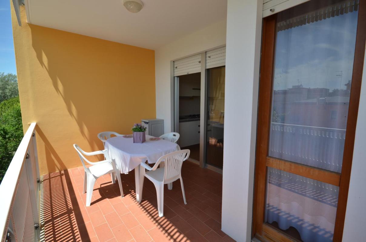 Colorful And Bright Apartment Near The Beach - Bibione