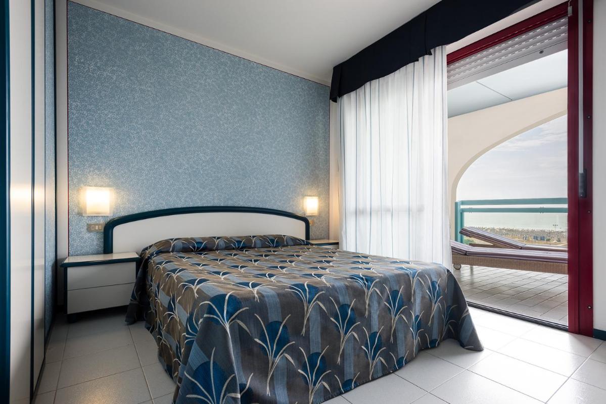 Aparthotel Imperial - Casa Vacanze Con Suite Familiare - Bibione