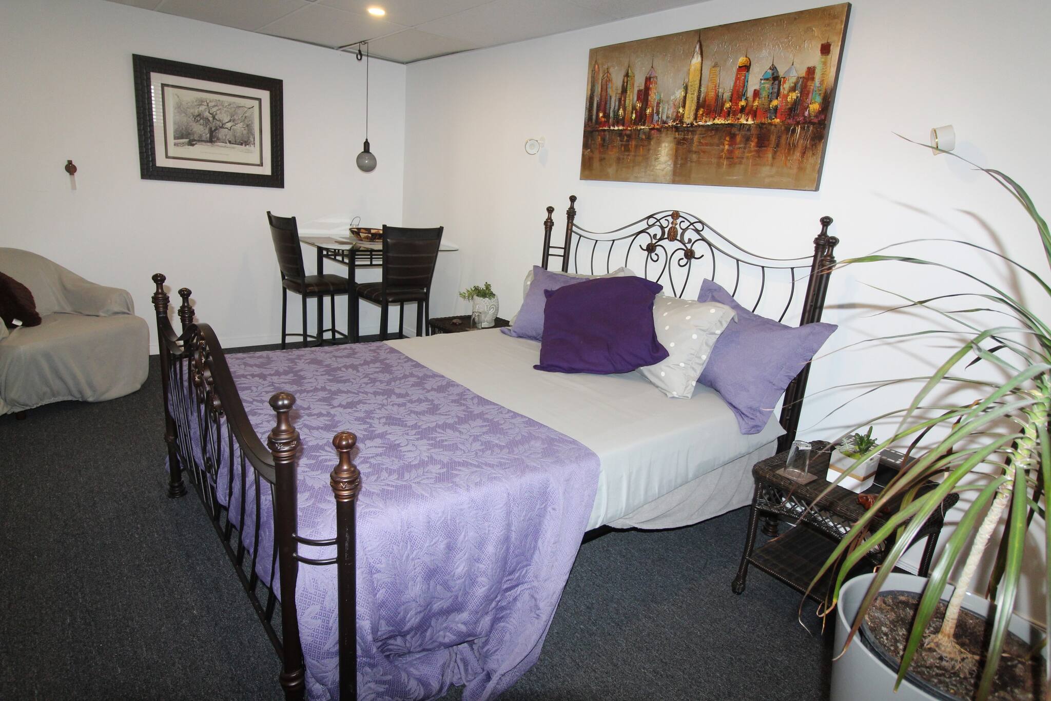 Luther King Grande Chambre Décor Moderne Et Relaxe - Charlevoix