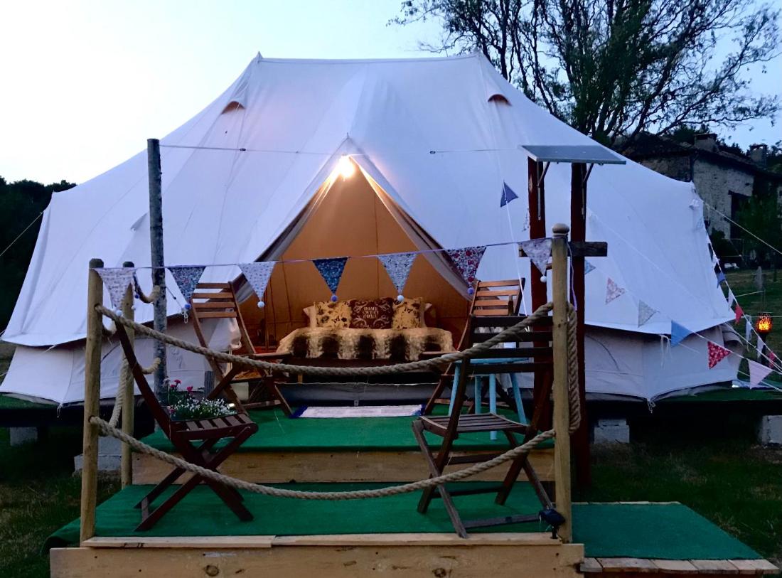 Tienda De Campaña Doble Tipo Emperador De Lujo French Fields Glamping - Charente