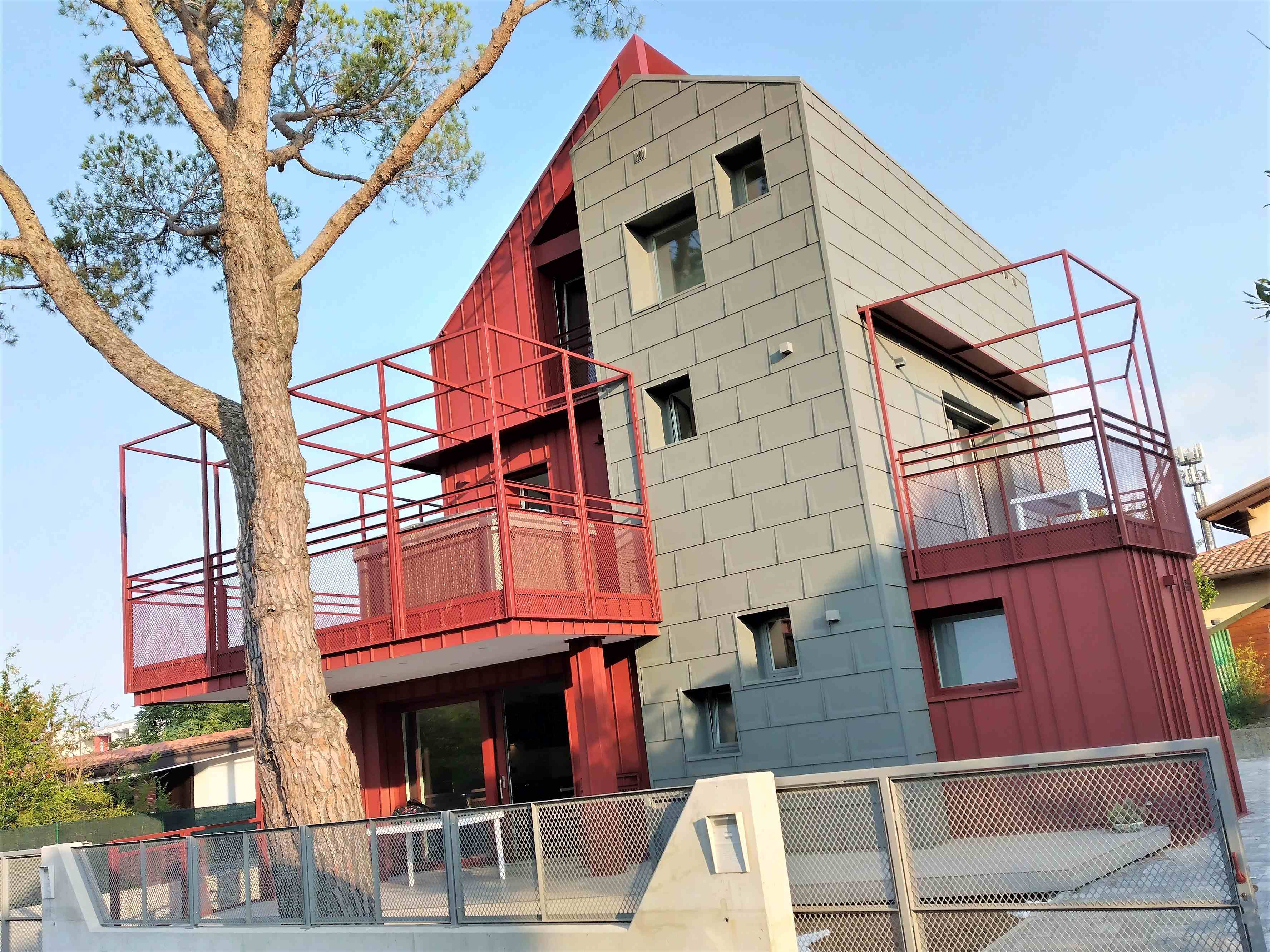 Modern Villa With Jacuzzi Close To The Beach - Lignano Sabbiadoro