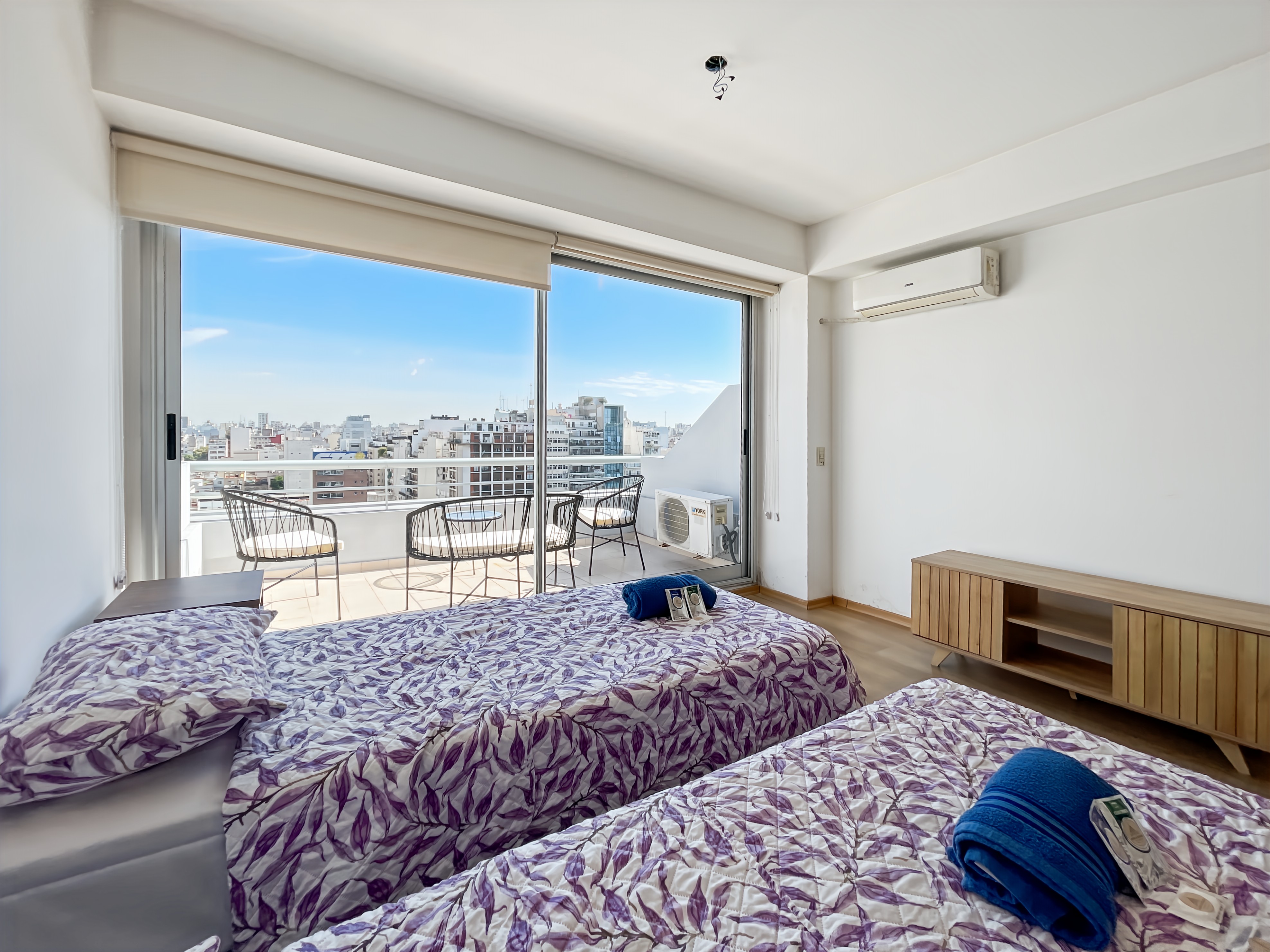 Estudio En Piso 13 Mit Balkonterrasse - Buenos Aires
