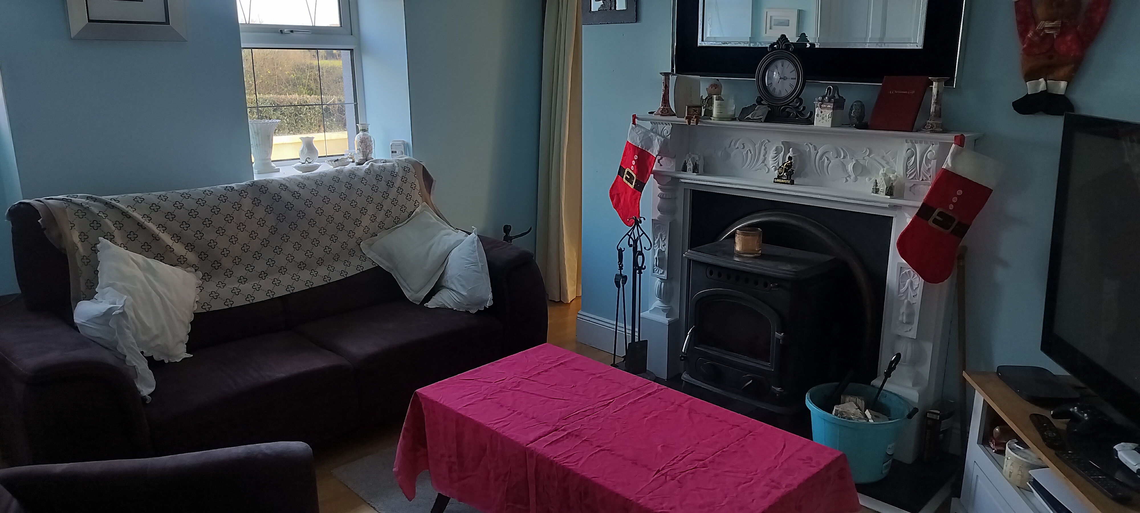 Charming Mullingar Bungalow Retreat - Ireland