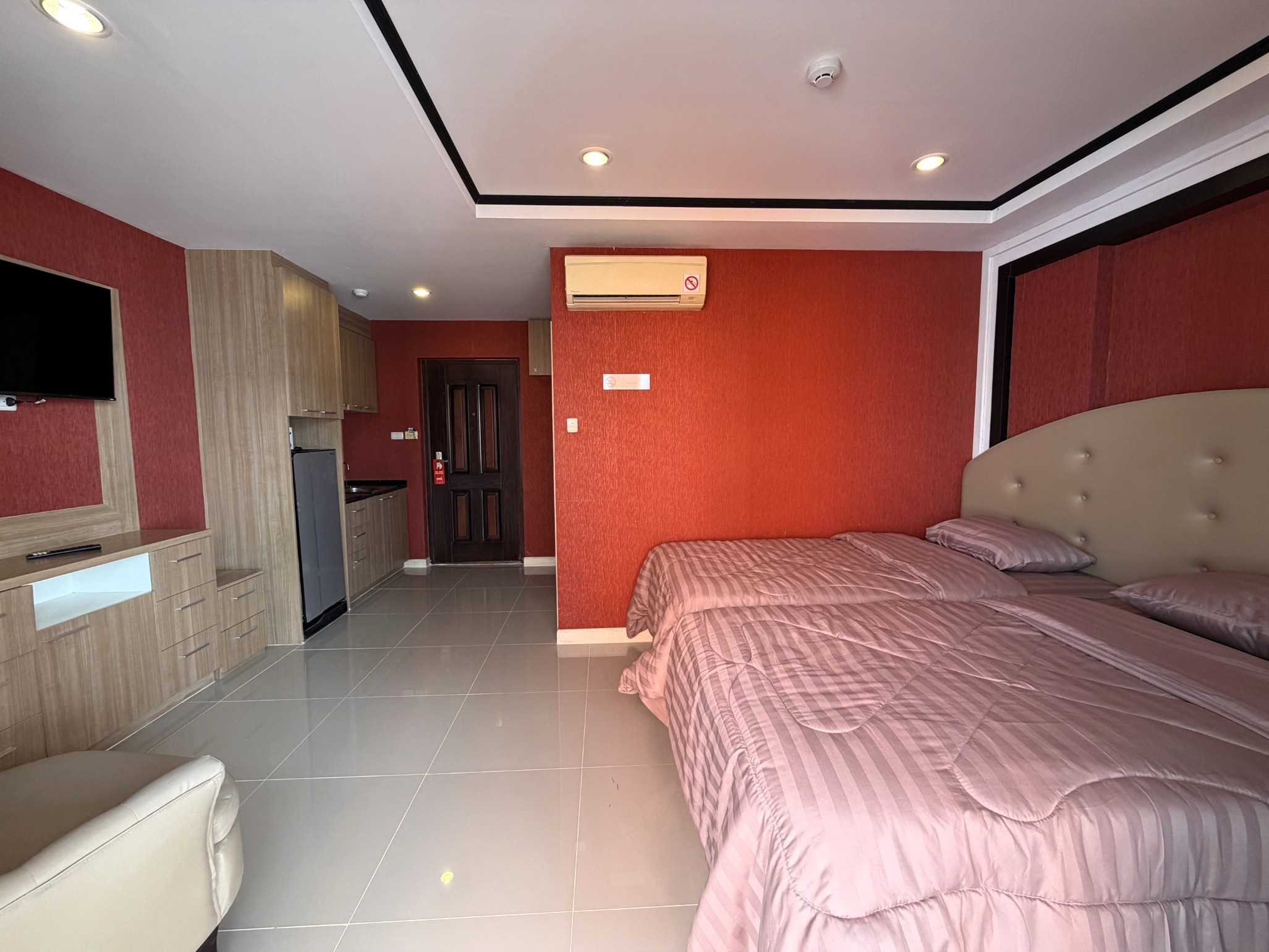 Studio Confortable Avec Balcon - Pratumnak Hill - Pattaya