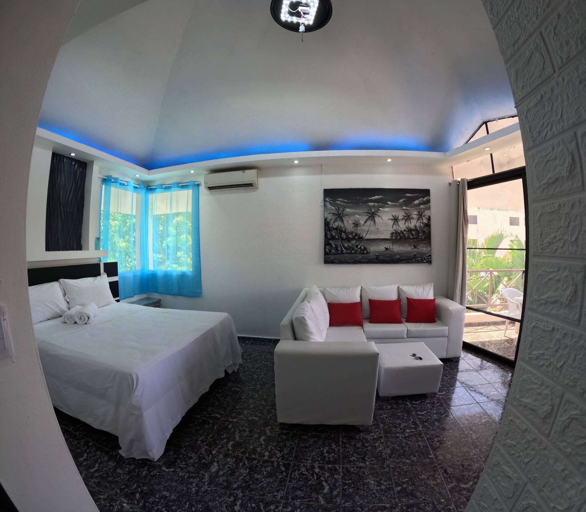 Condo With Private Balcony In The Heart Of Sosua - Sosúa