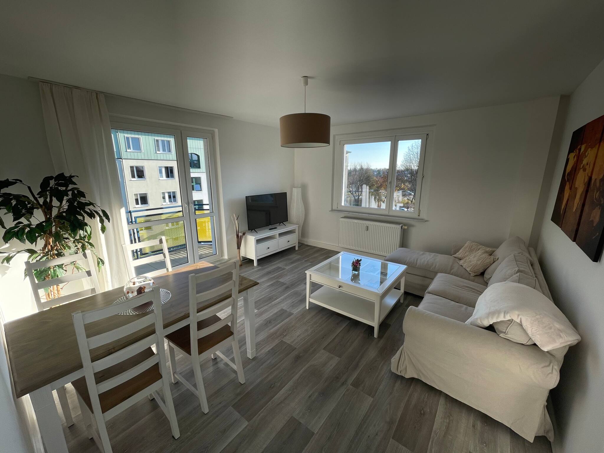 Charmantes 4-personen-apartment Im Stadtzentrum Von Hoyerswerda - Lohsa