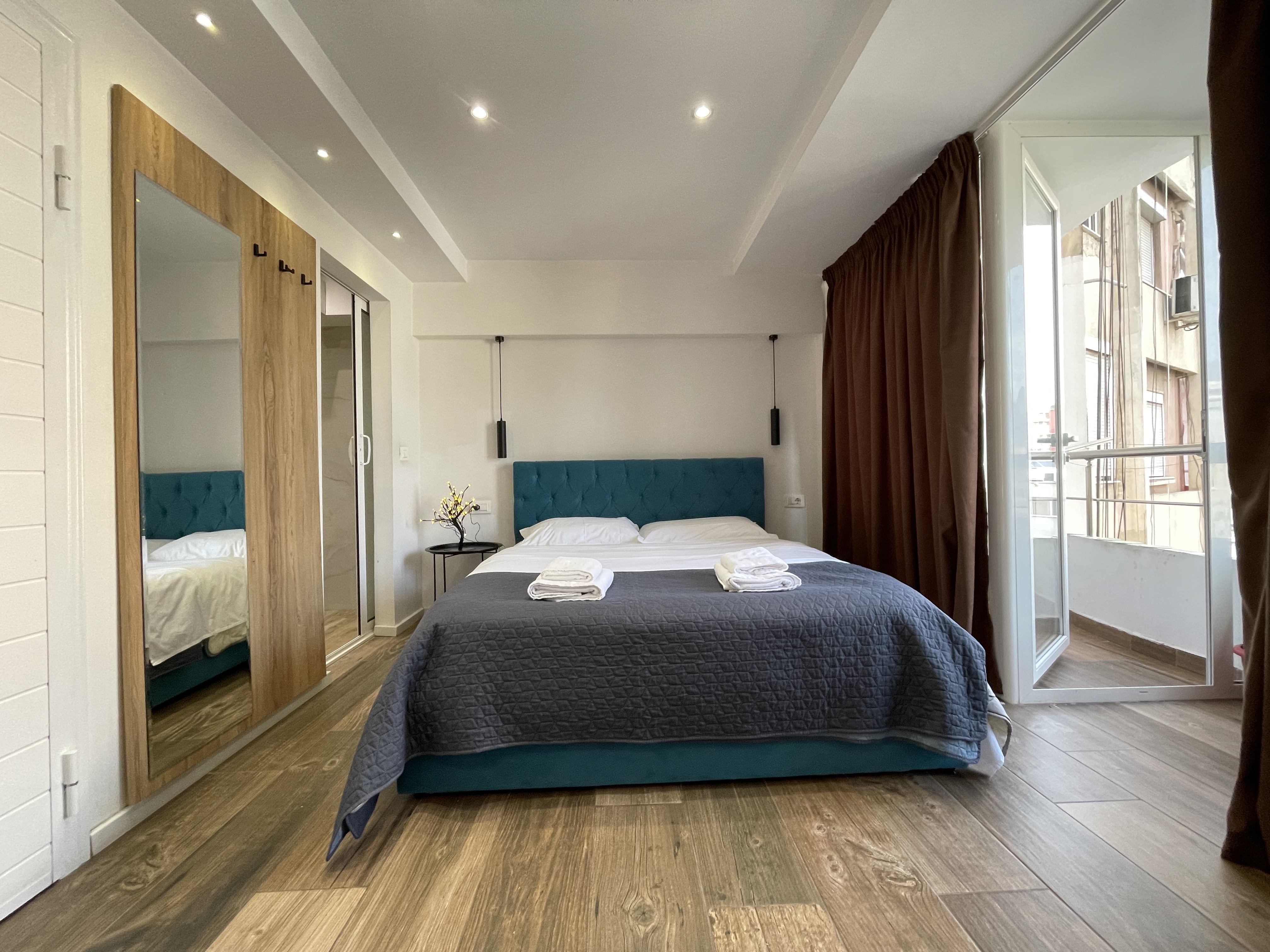 Boutique 1 - Standard Studio Apartment - Tirana