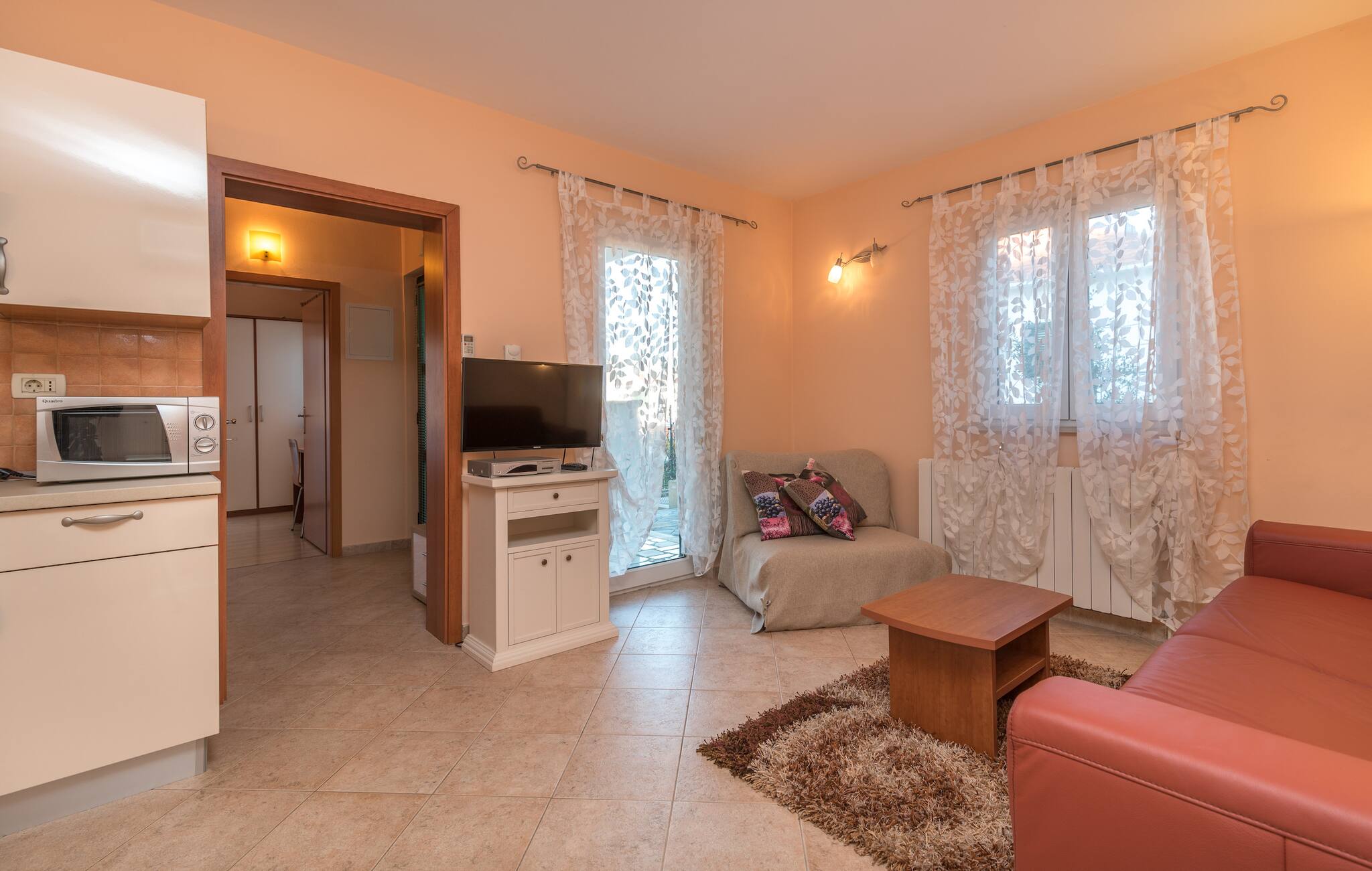 Cosy Suite With Garden & Terrace - Trogir