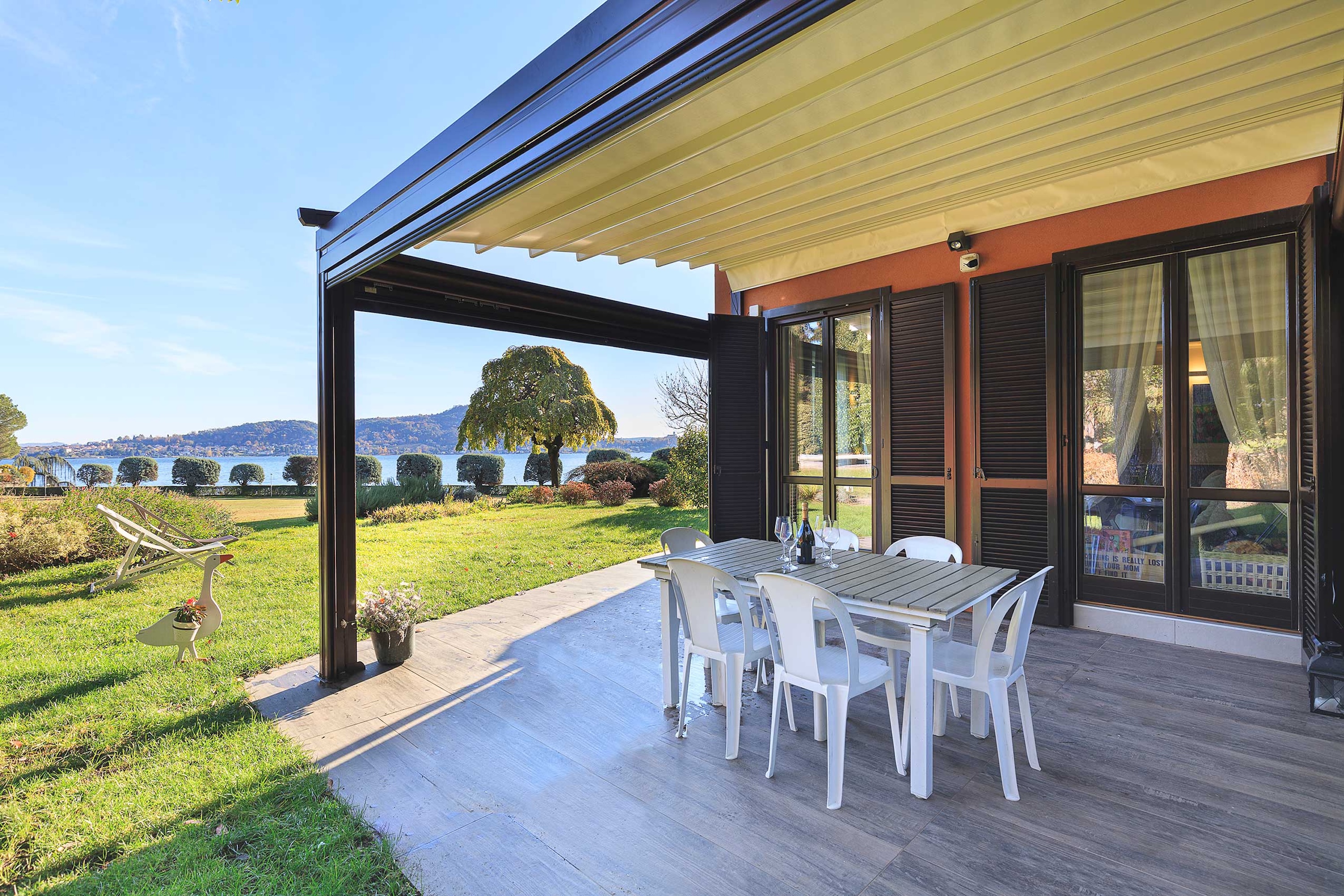 Ferienhaus In Direkter Seelage - Meina