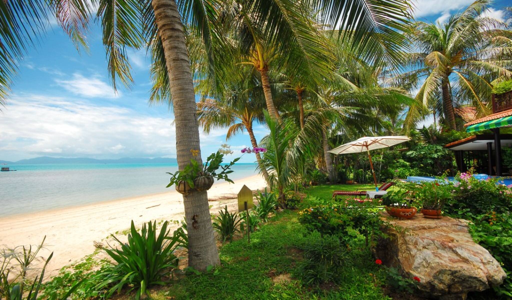 Beachfront Oasis With Private Pool And Jacuzzi On Samui's Bang Por Beach - Ko Pha Ngan