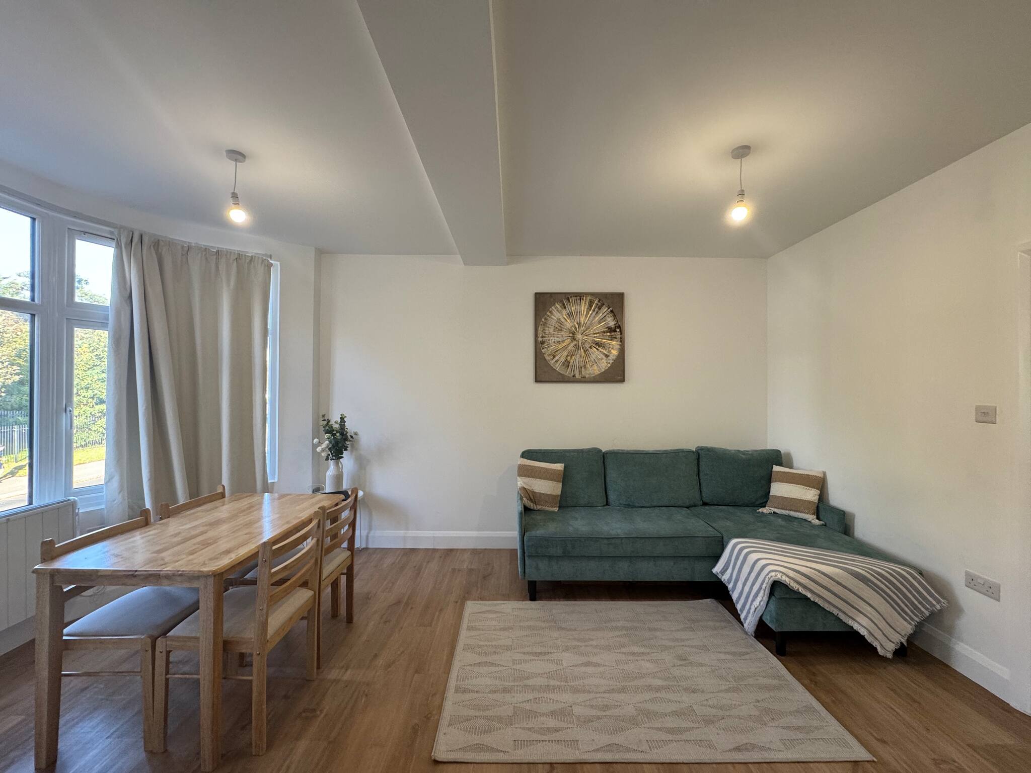 Charming Wallington Apartment With Hot Tub - Croydon