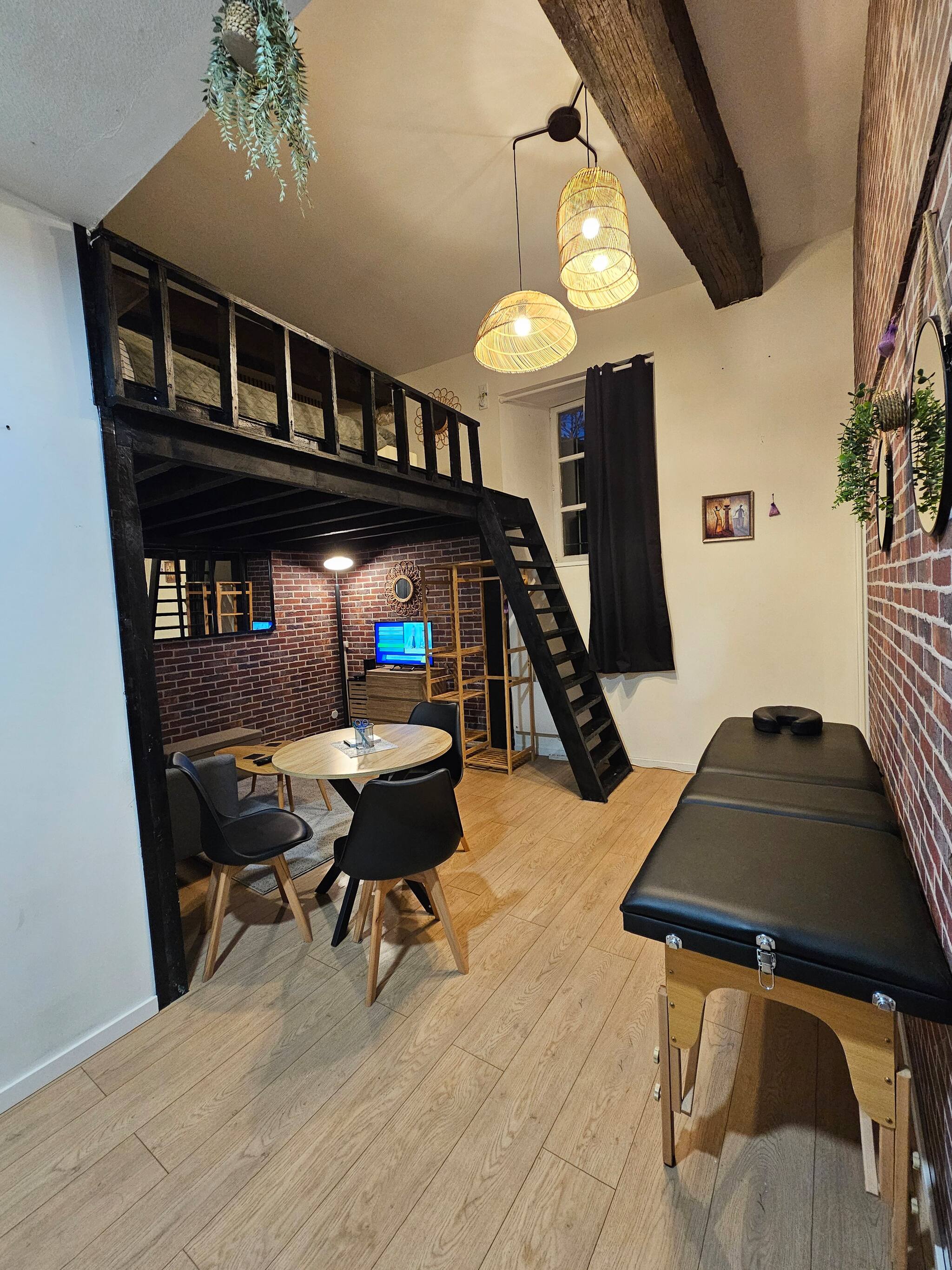 Duplex à 15 Min De La Gare, Centre Historique De Montluçon - Montluçon