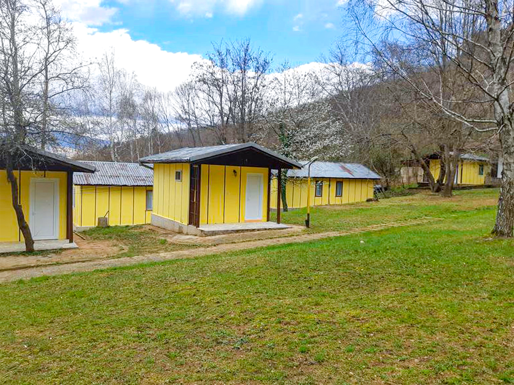 Comfortable Bungalow For Two In The Heart Of The Forest - Bulgaria