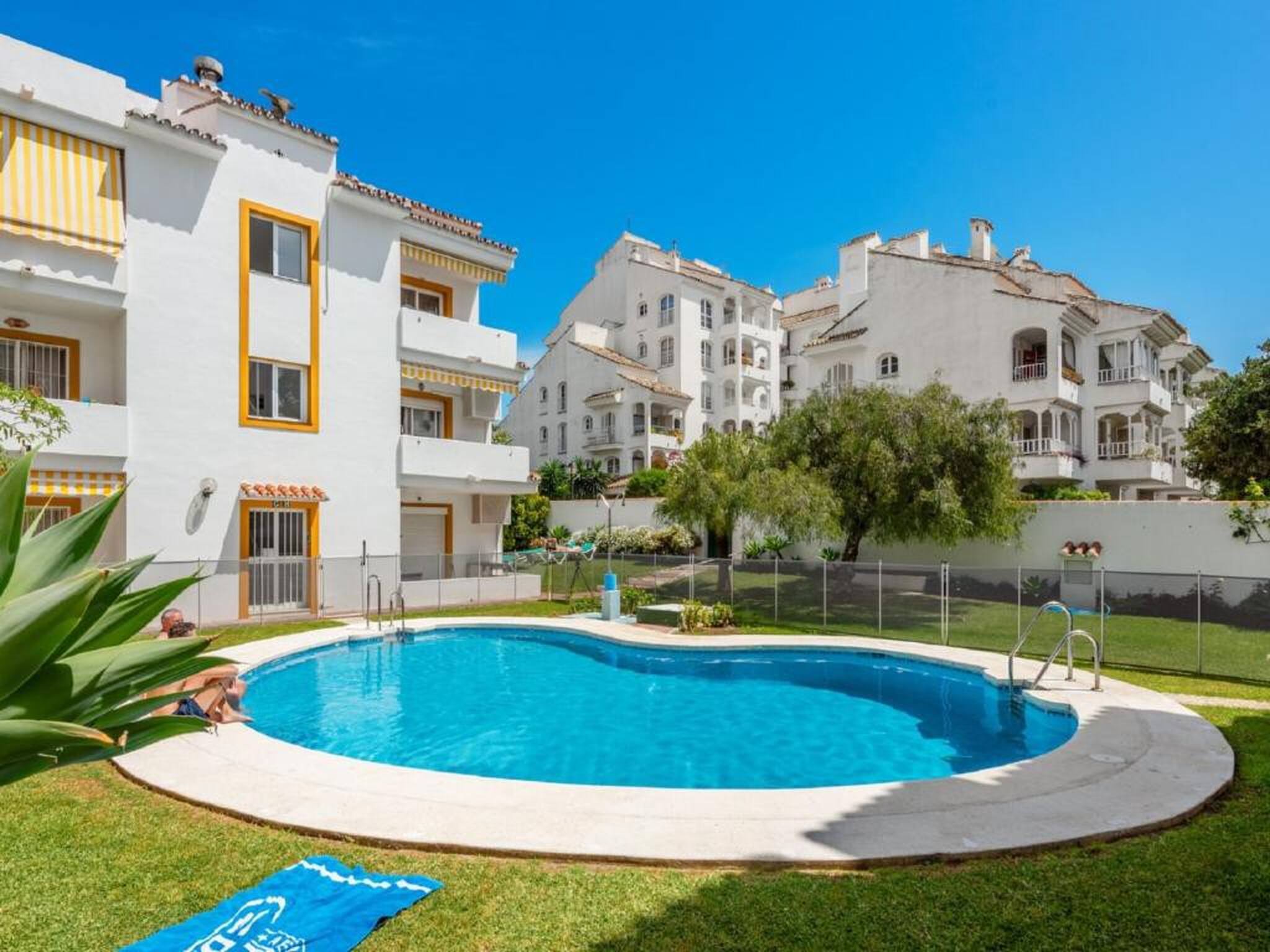 Appartement 2 Chambres Au Rez-de-chaussée Près De Puerto Banus - Costa del Sol