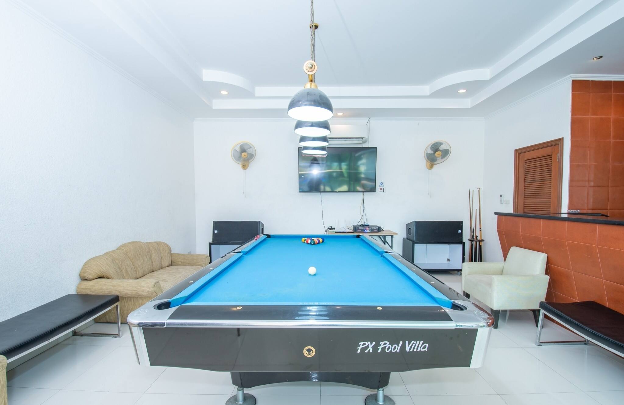 Villa Con Piscina Para Familias Y Fiestas - Pattaya City