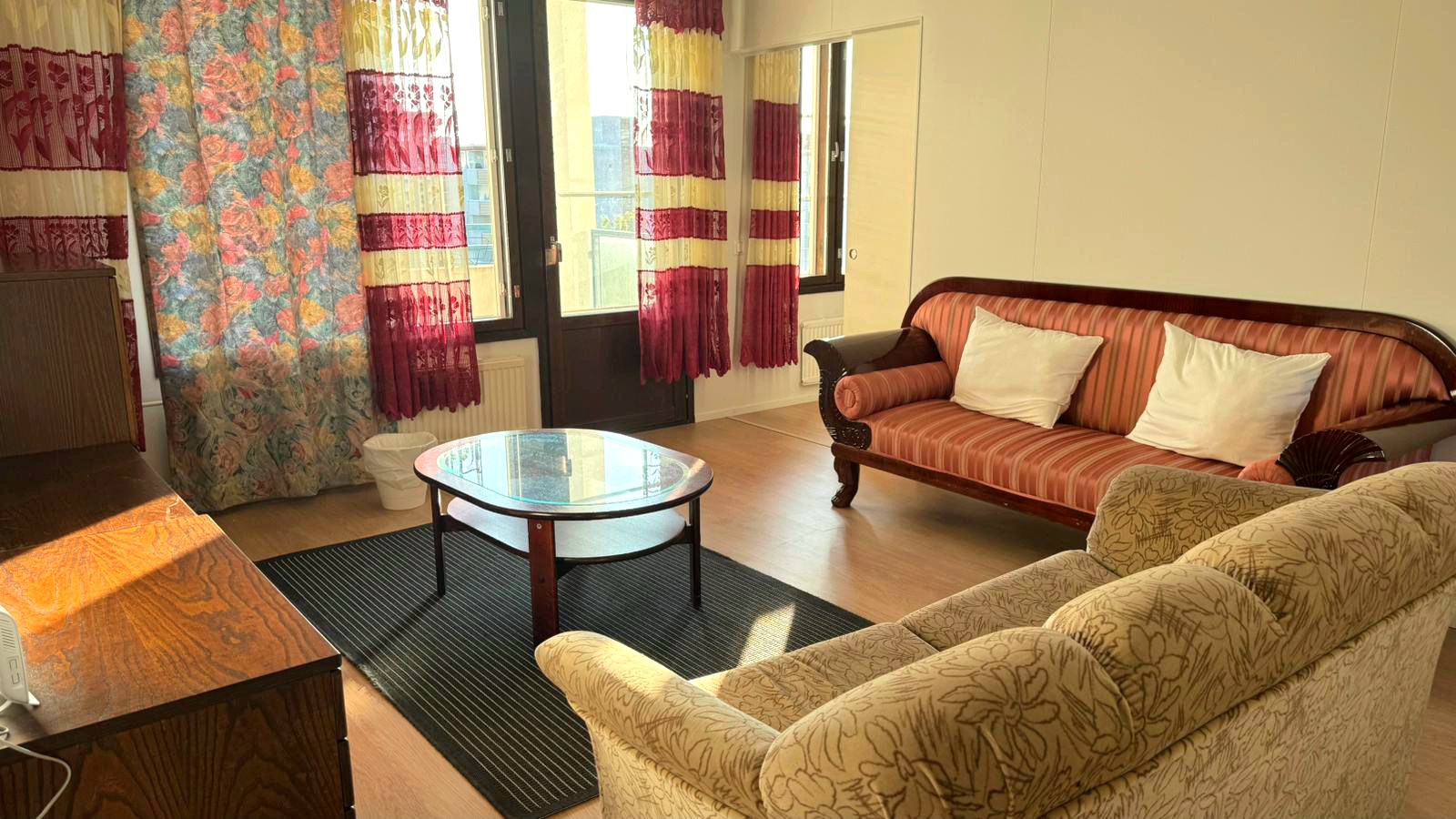 Cozy 2 Bedroom Apartment In Central Espoo, Close To Matinkylä Metro Station - Espoo