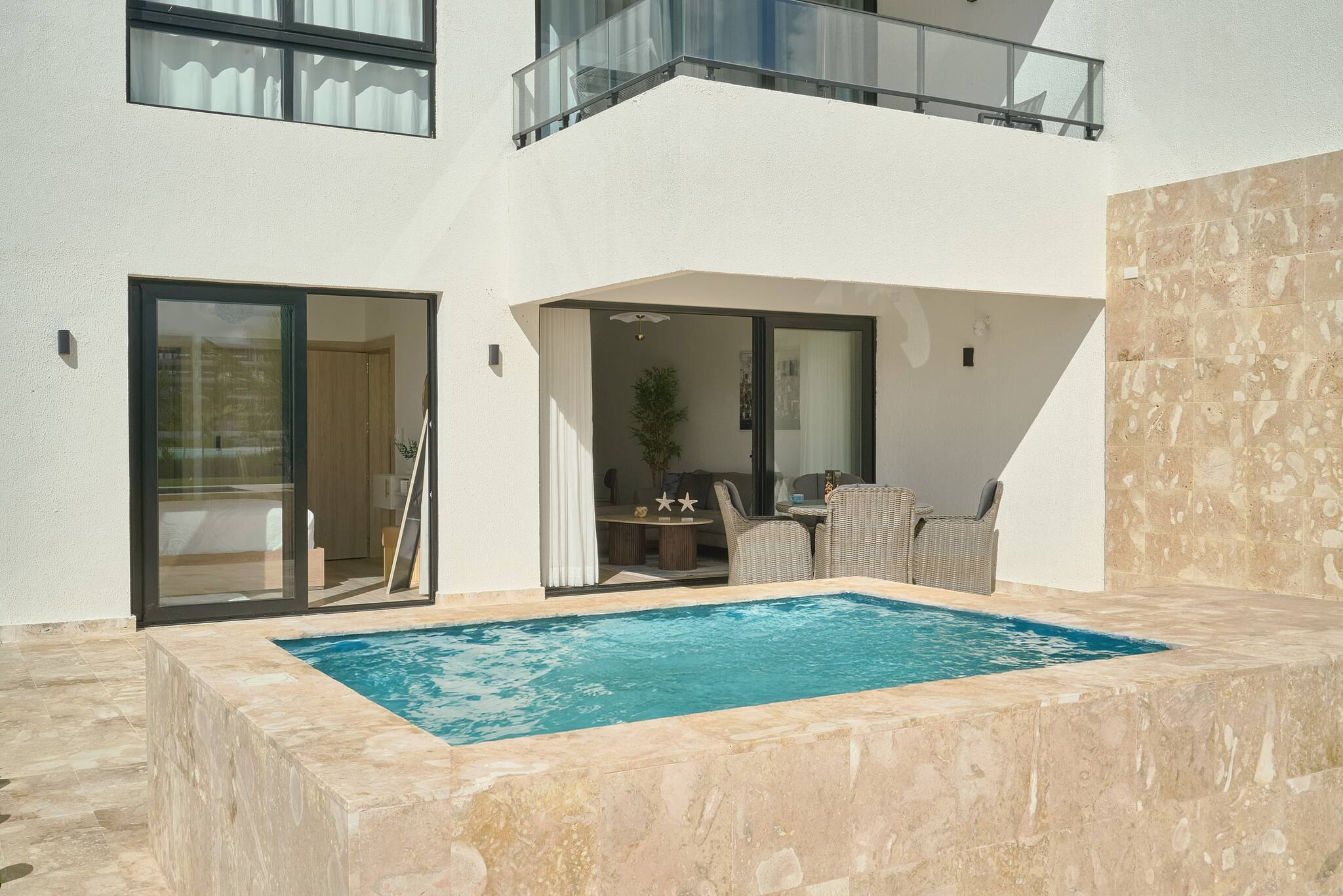 Luxury Escape Private Jacuzzi, Beach, Punta Cana Sleep 5 - Caribe