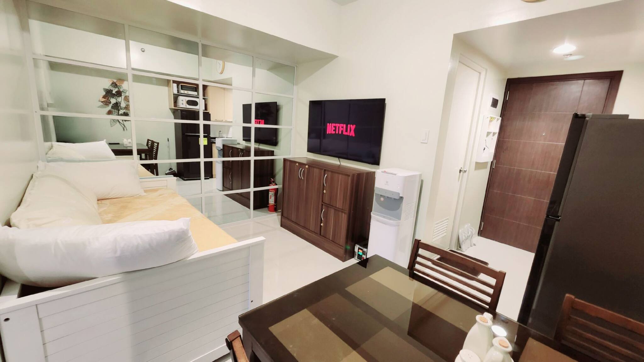 Unit 305 New Brenthill Condo With Balcony Near Sm Bgo - Baguio