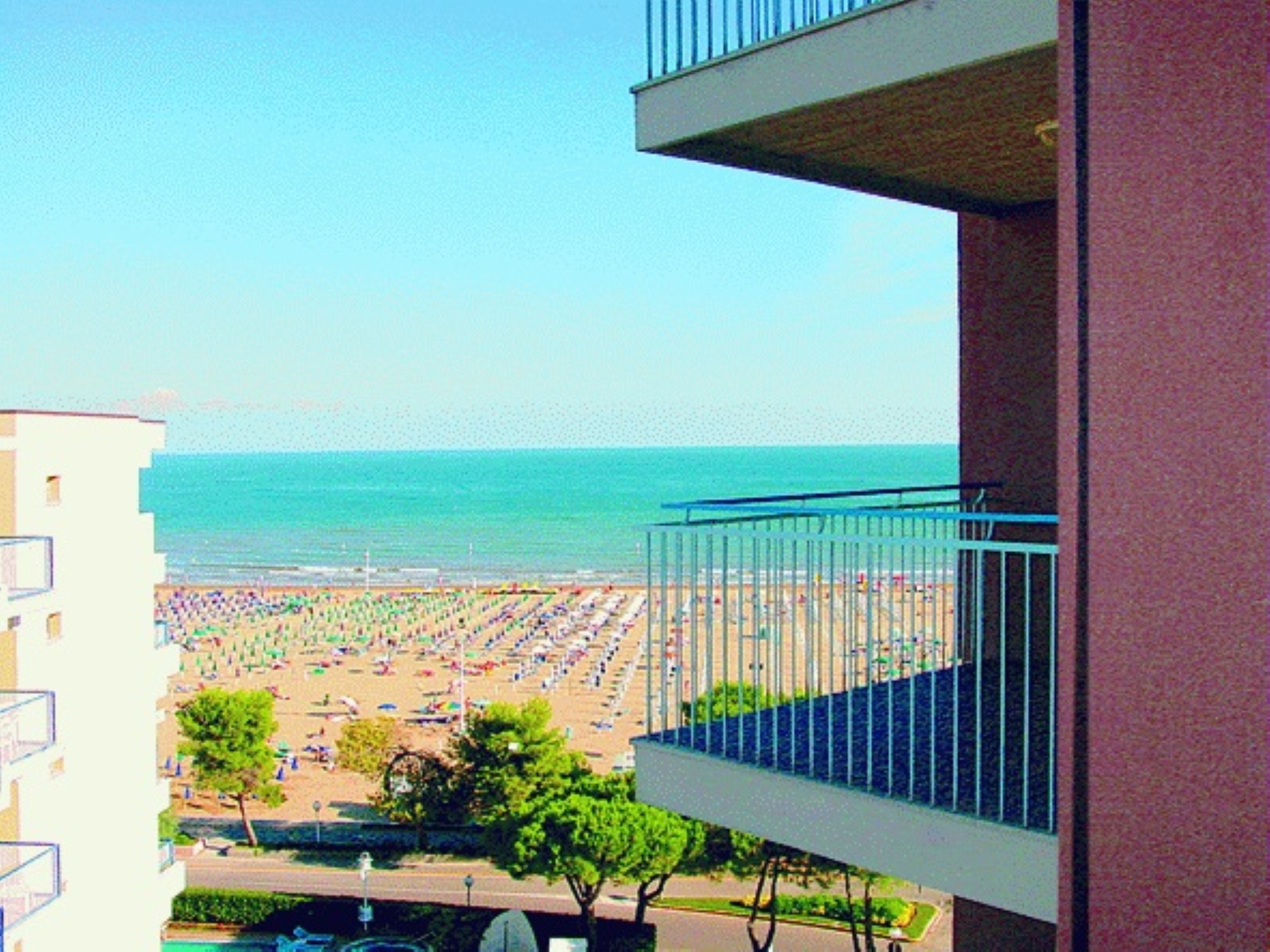Cozy Studio With Sea View In Lignano Sabbiadoro - Lignano Sabbiadoro