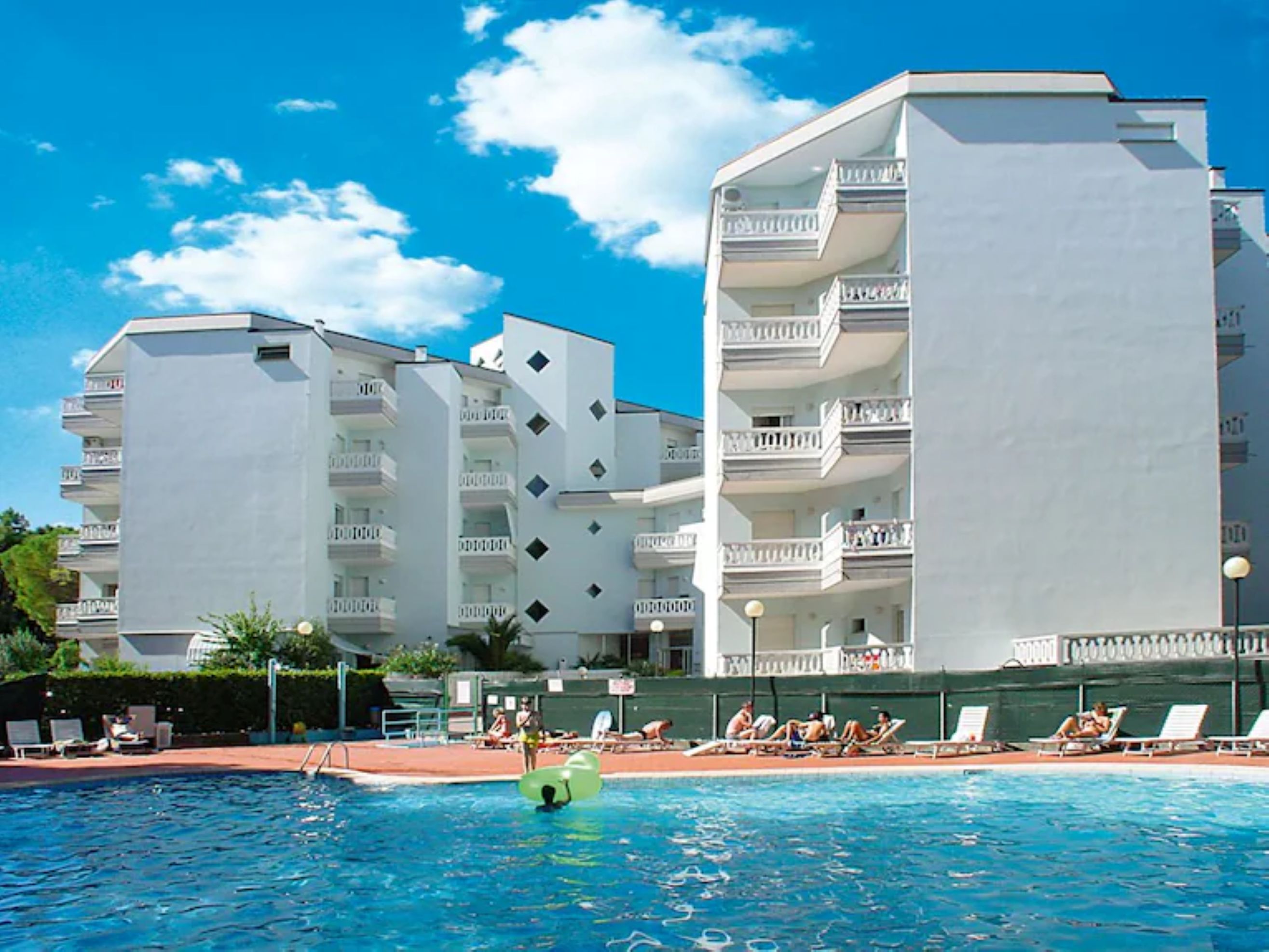 Wohnung In Lignano Riviera Mit Zugang Zum Pool - Lignano Pineta