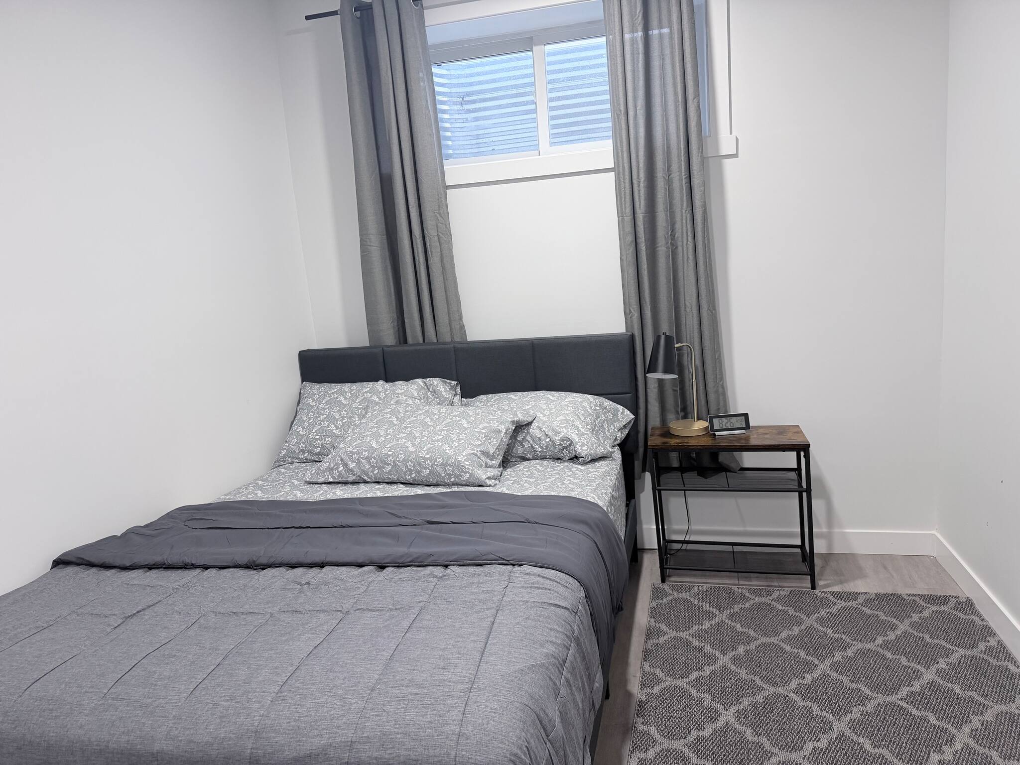 Charming Family-friendly House Rental In Edmonton - Alberta