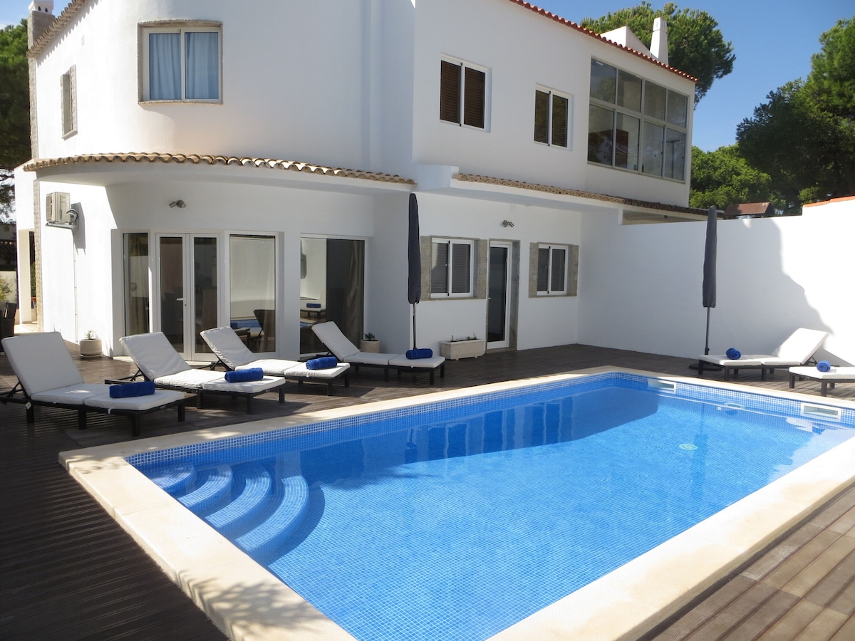 Luxury Villa With Private Pool Walking Distance To Beach And Marina! - ヴィラモウラ