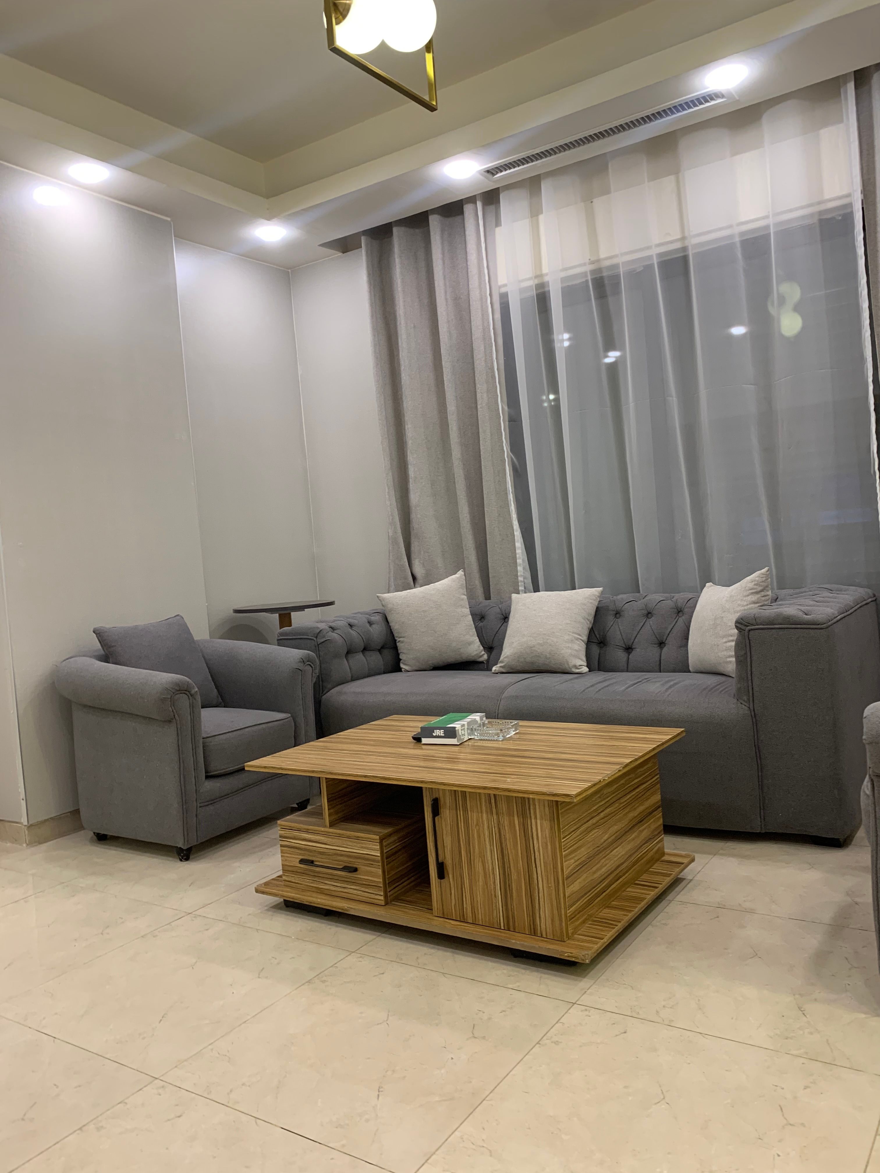 Luxurious 3 Bedroom Apartment In Heart Of Amman - Amman