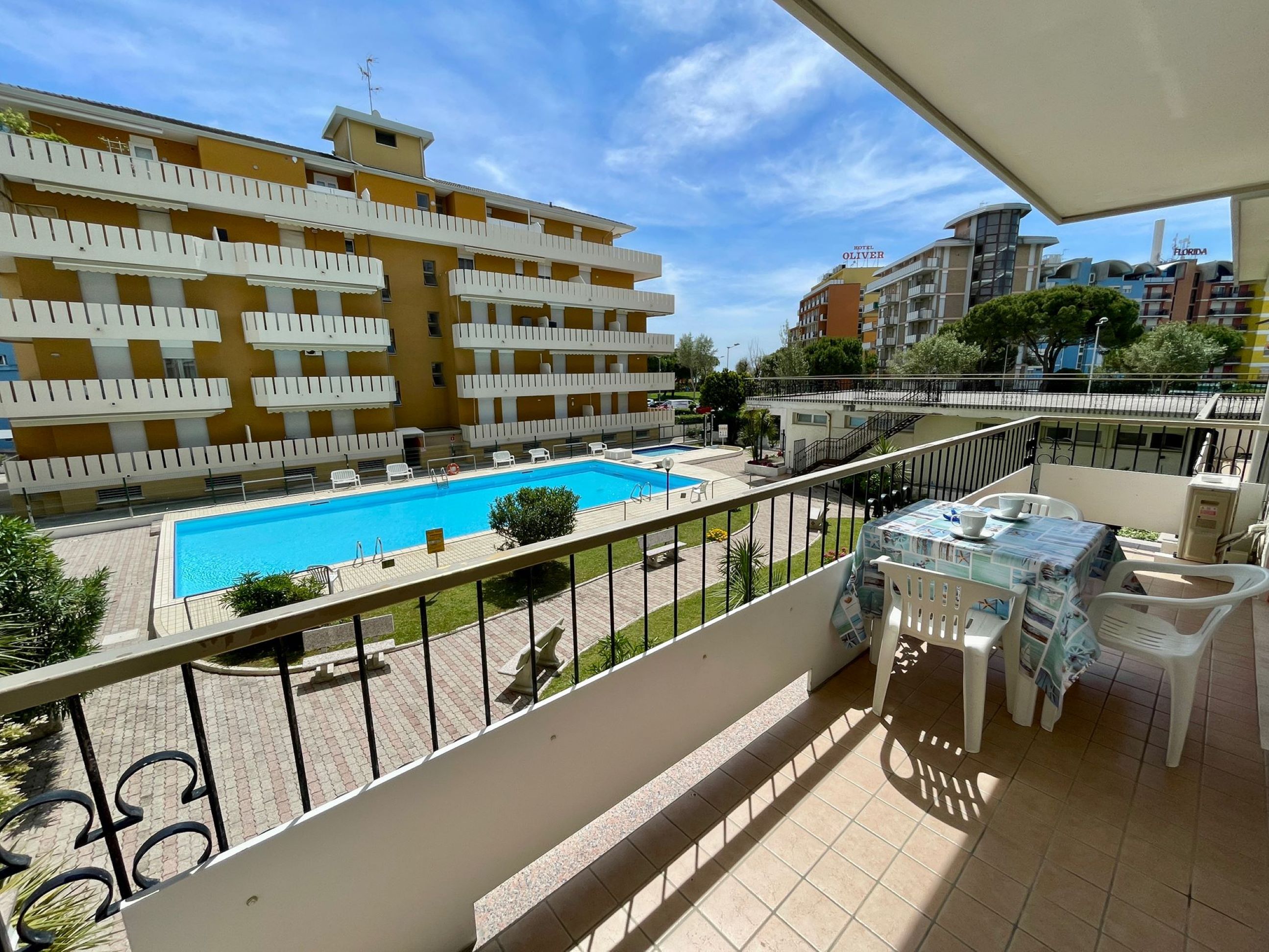 Modernes Und Helles Apartment Mit Pool - Caorle
