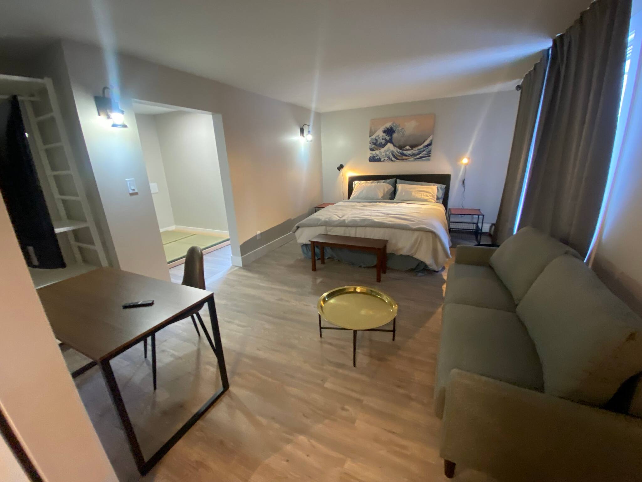 1br1ba Recentemente Ristrutturato Con Sala Da Tè In Stile Asiatico - Alberta