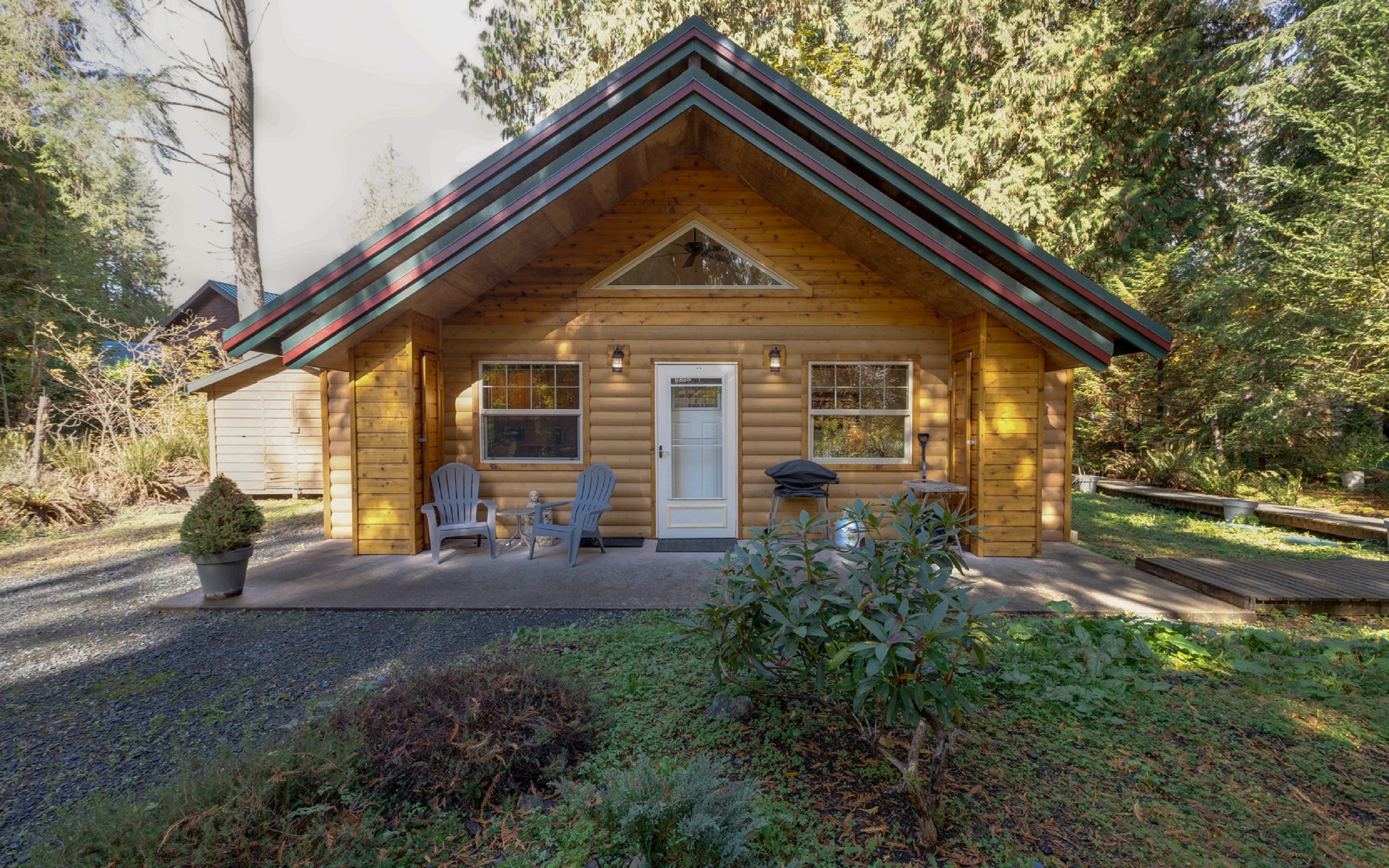 Mt Baker Lodging Cabin 61mbr - A Delightful 1 Story, 3 Bedroom, 2 Bath Cabin - Glacier, WA