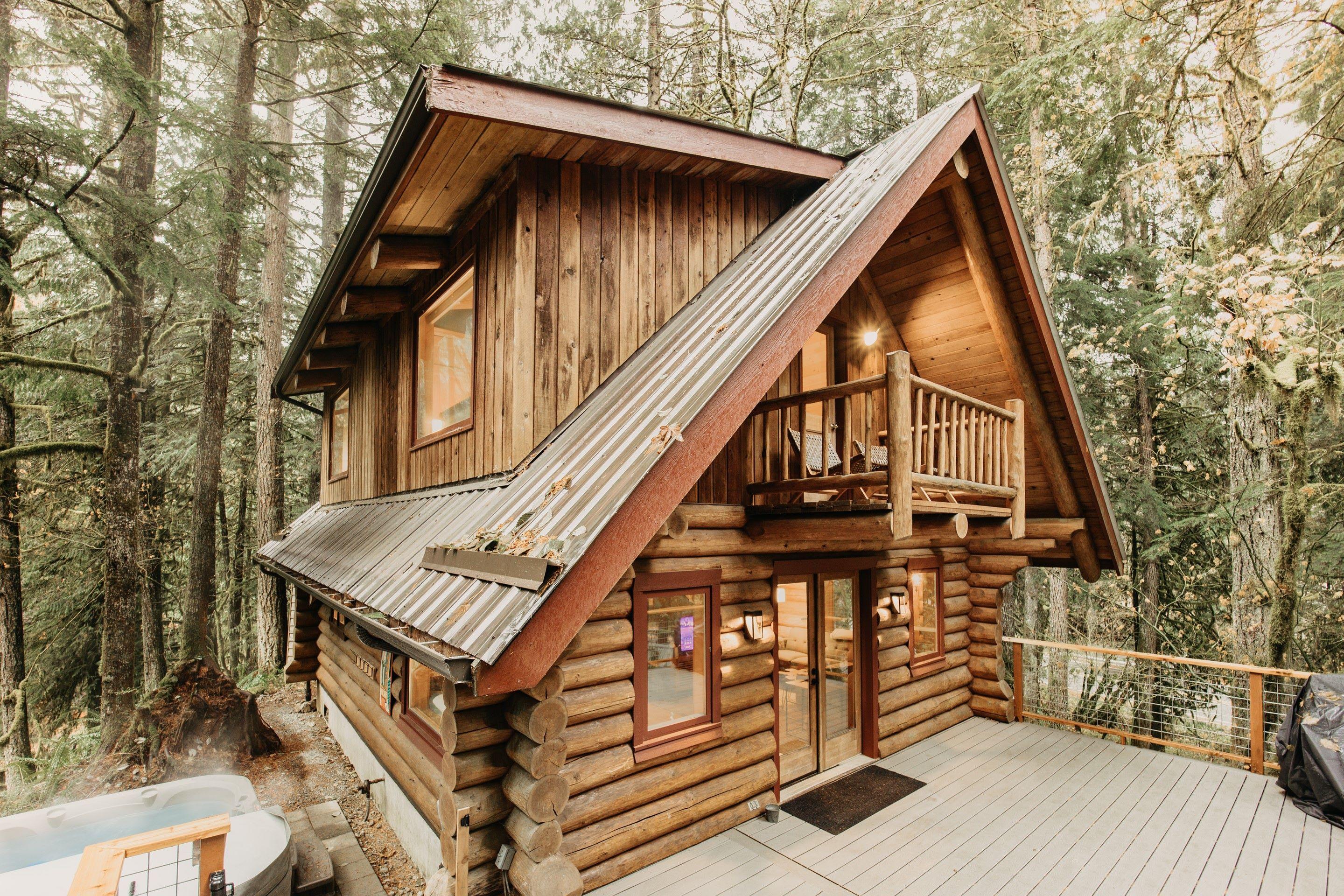 81sl - Hot Tub - Wifi - Pets Ok - Sleeps 4 - Glacier, WA