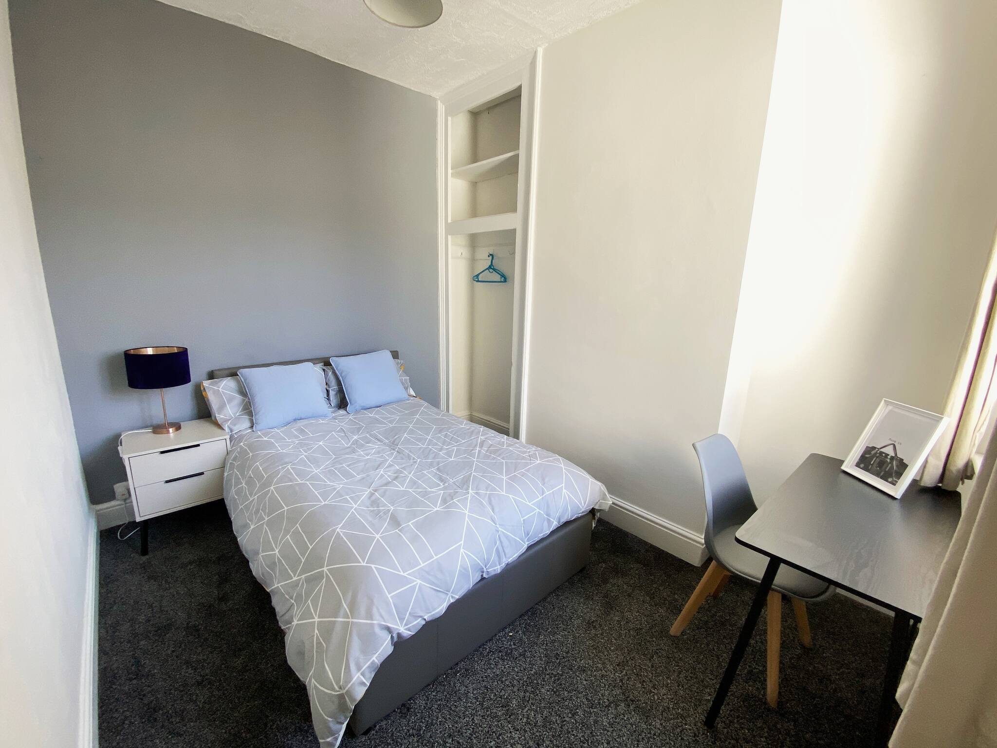 Cosy Double Bed To Stay Salford Plab Samson Centre - Manchester