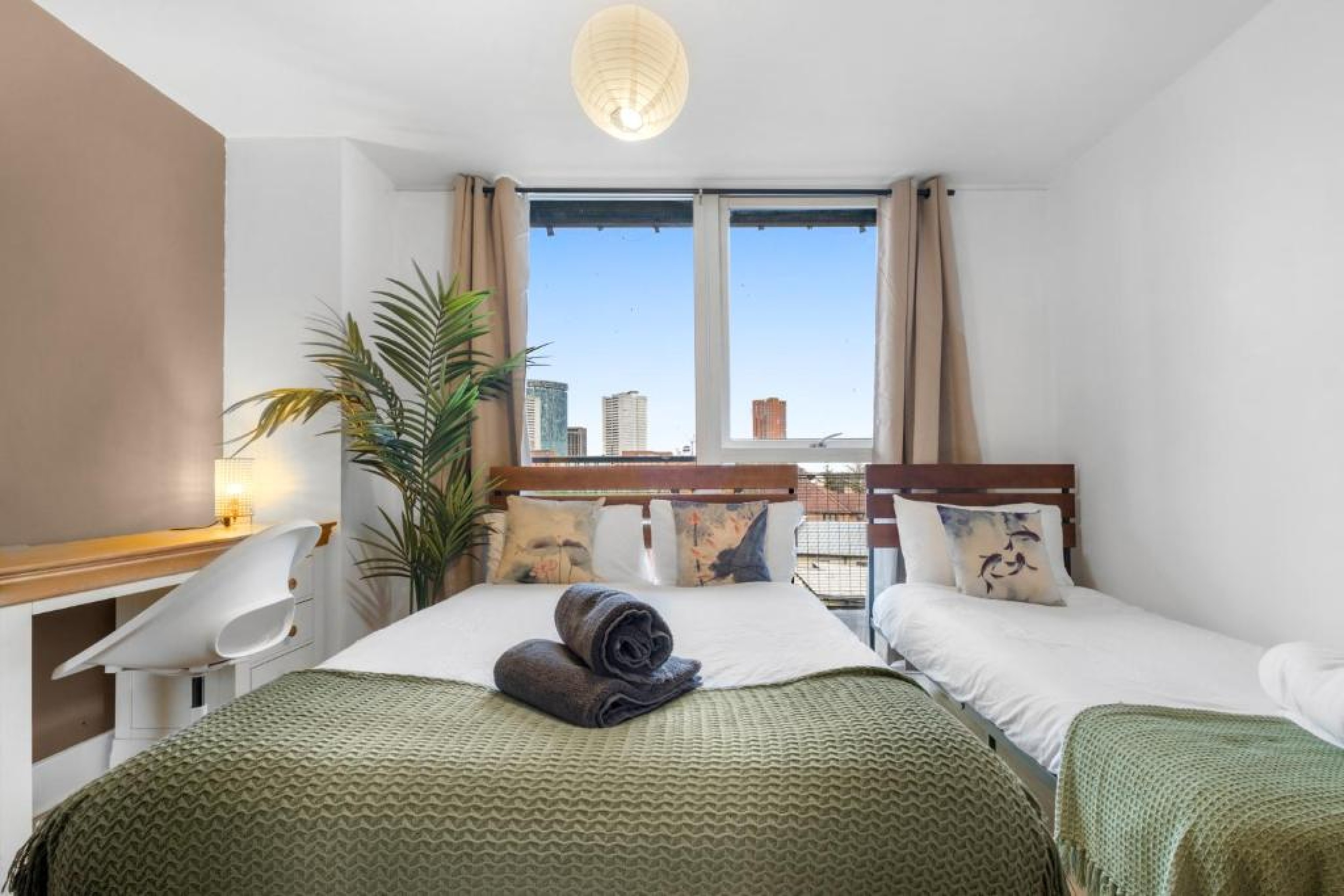 Spacious 2-bed Apartment In Birmingham - Birmingham