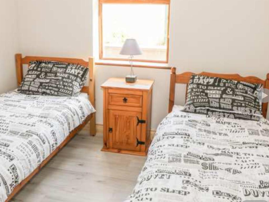 Reek View - Two Bedroom Cottage - 메이요 주