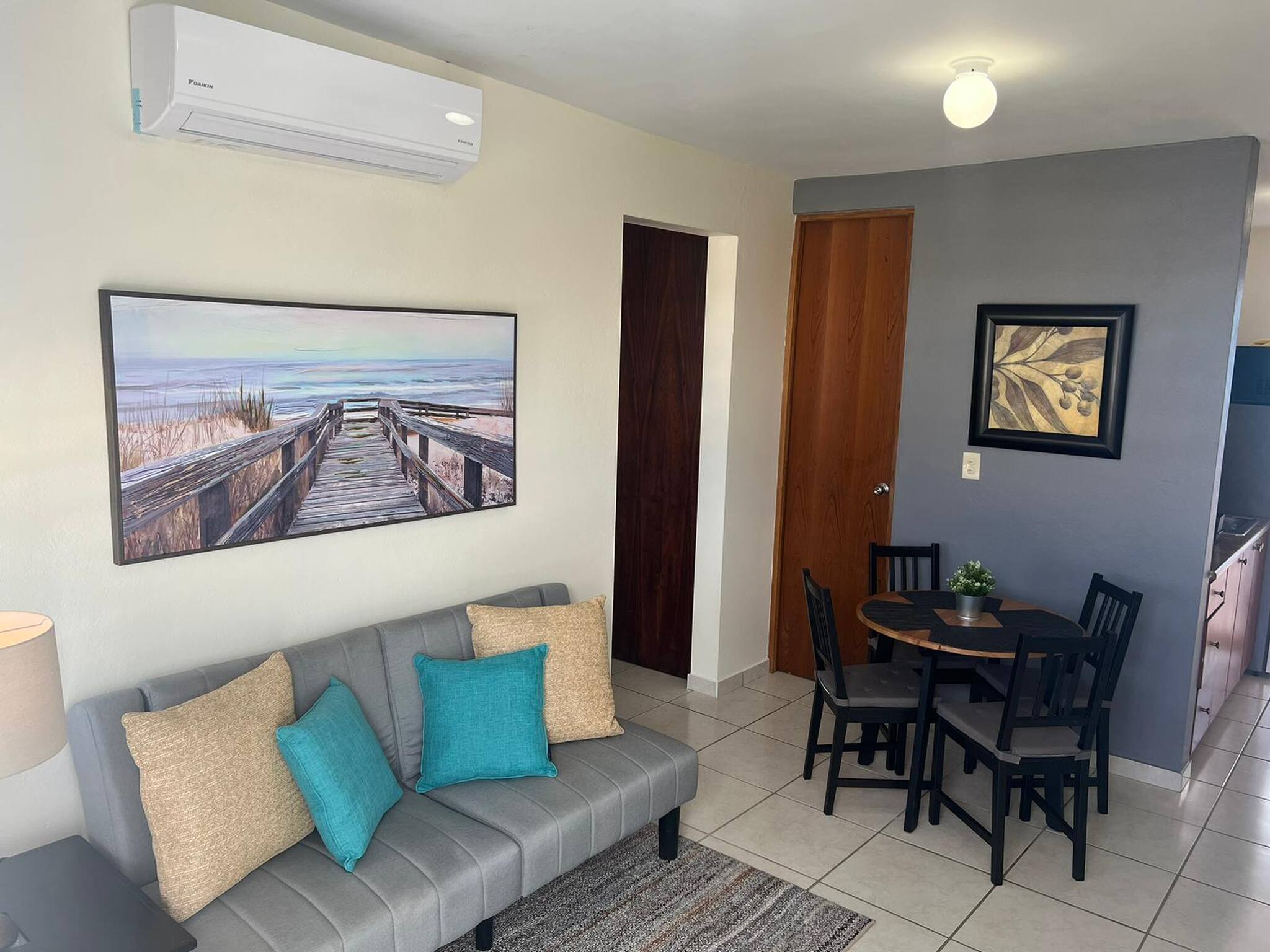 Casa María 2br Apt With Terrace - Levittown