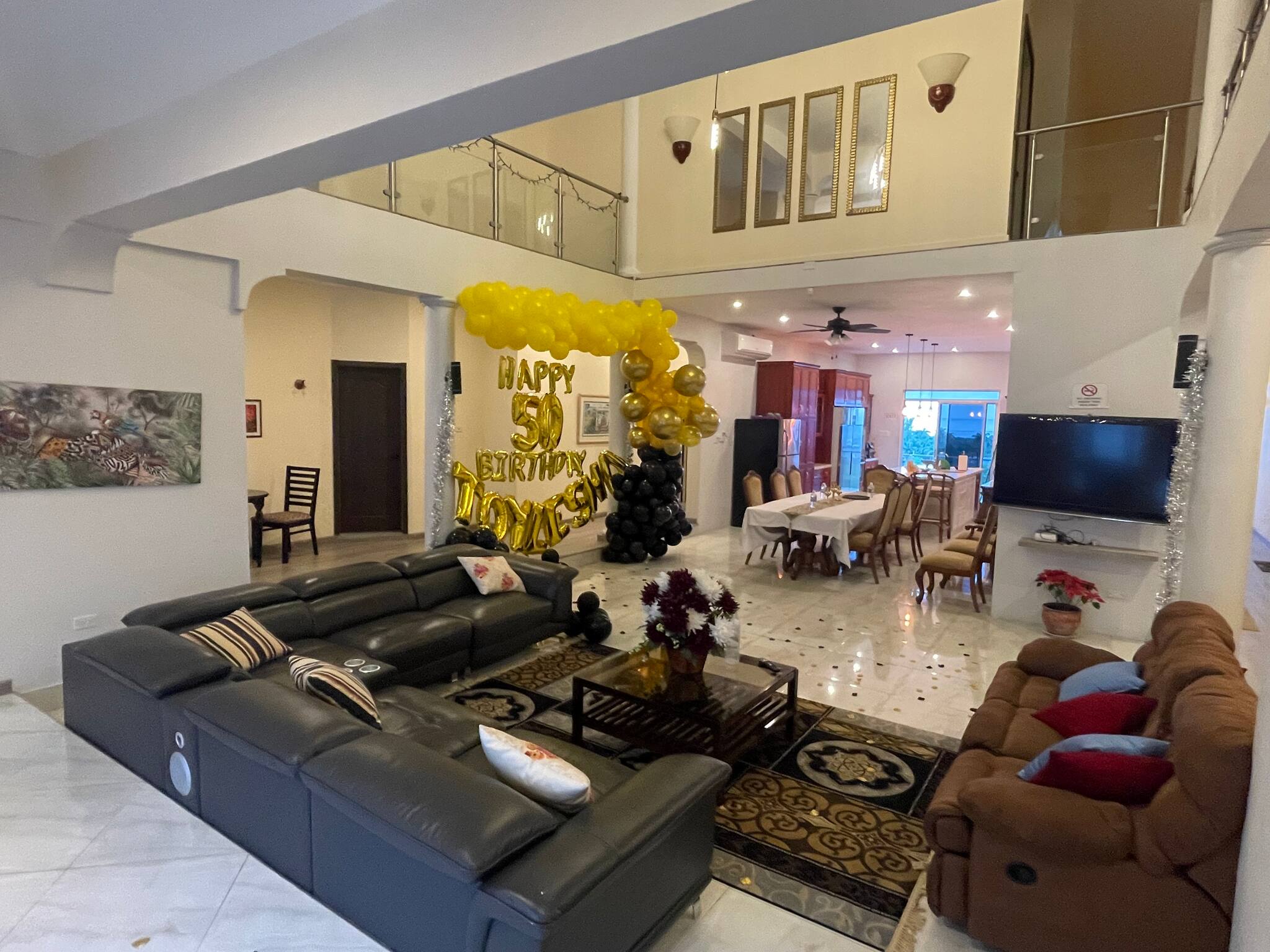 Crystal Jamaica Villa Tours And Airport Transfer - Montego Bay