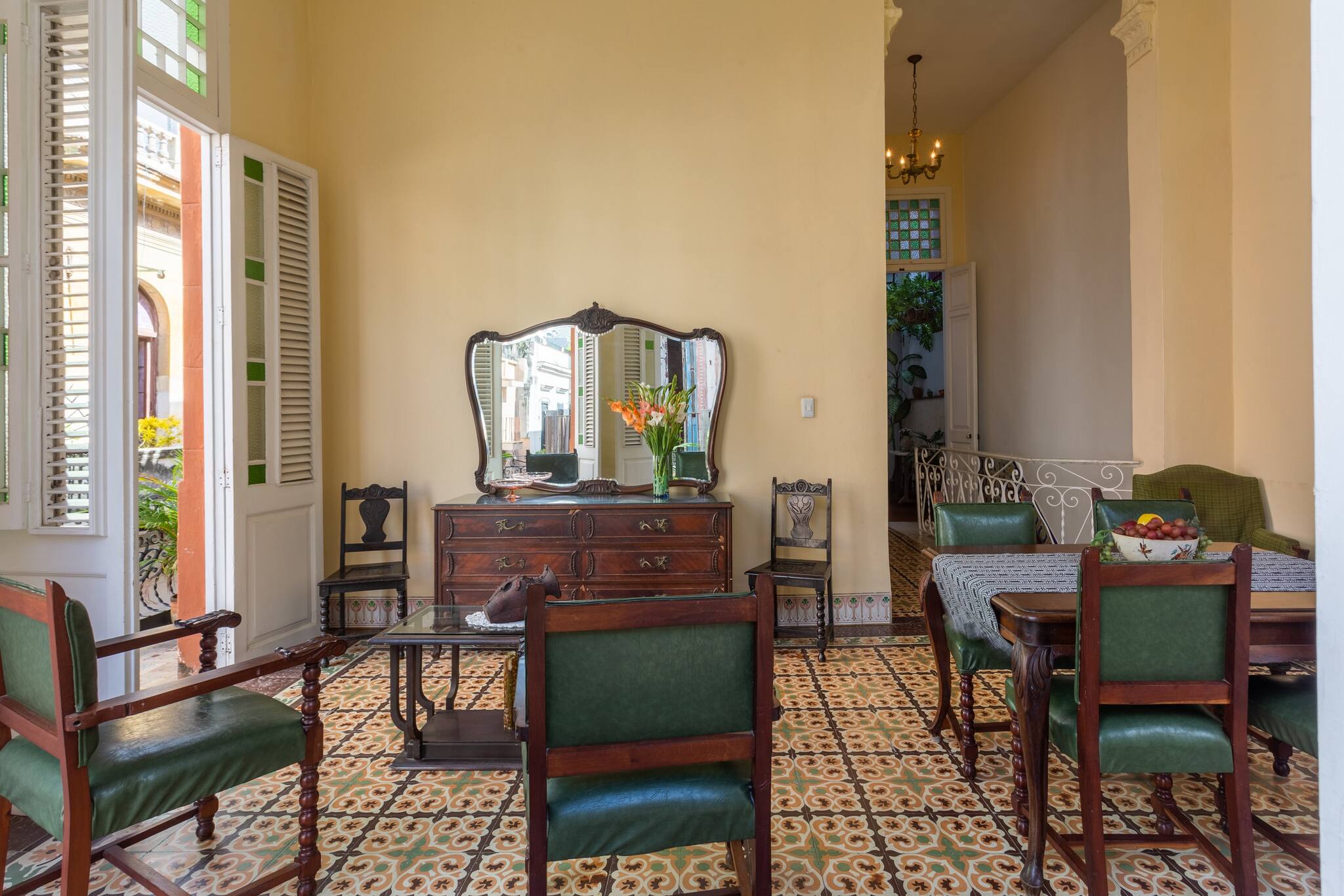 Casa Giraldilla Apartment - Havana