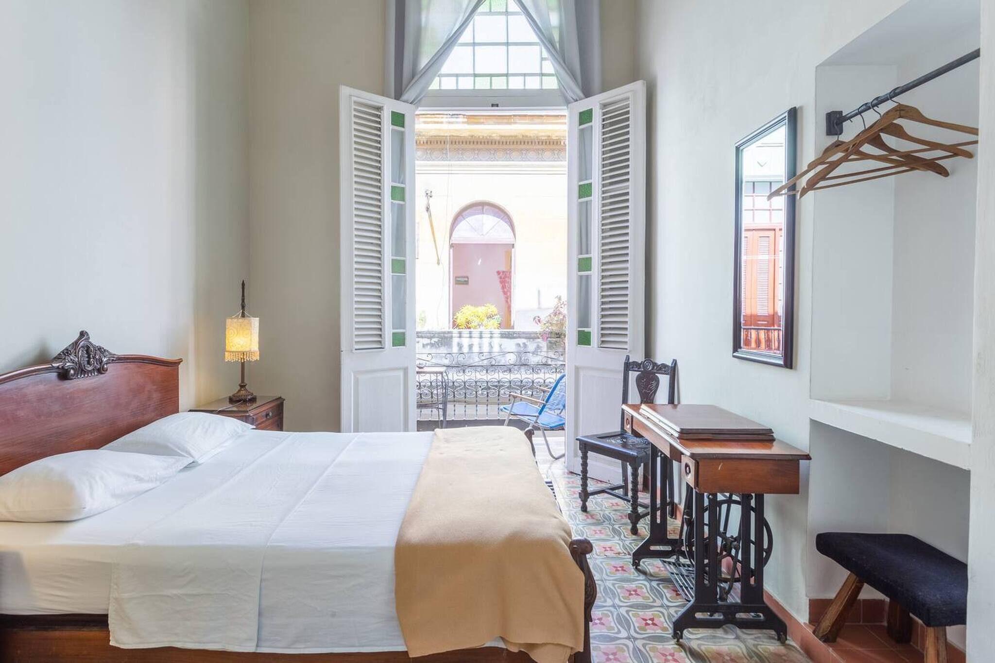Casa Giraldilla, Room 2 - Cuba