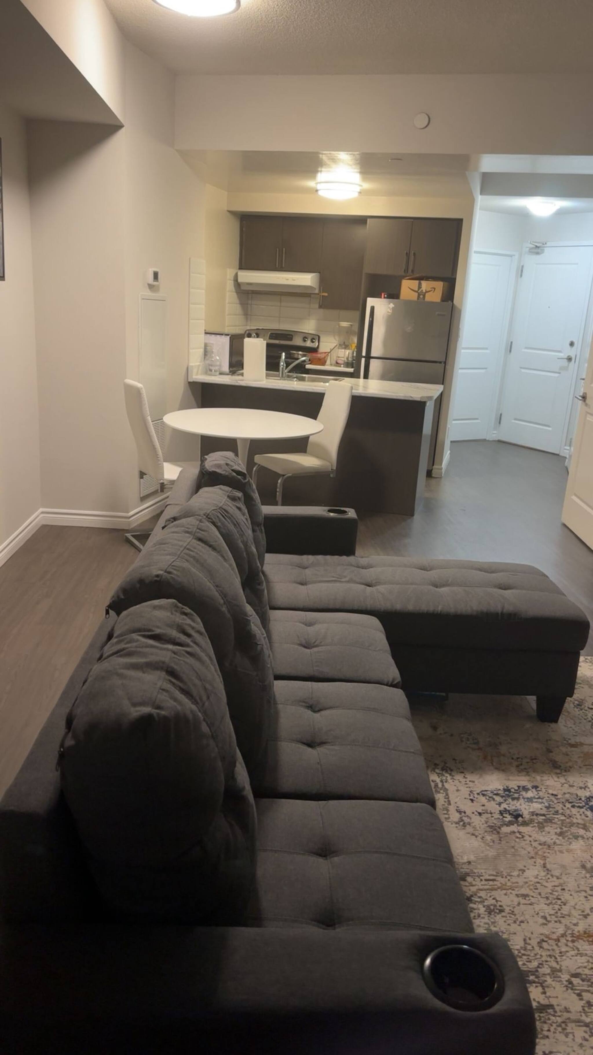 3 Bedroom Apartment Agape Light Residence - Vaughan