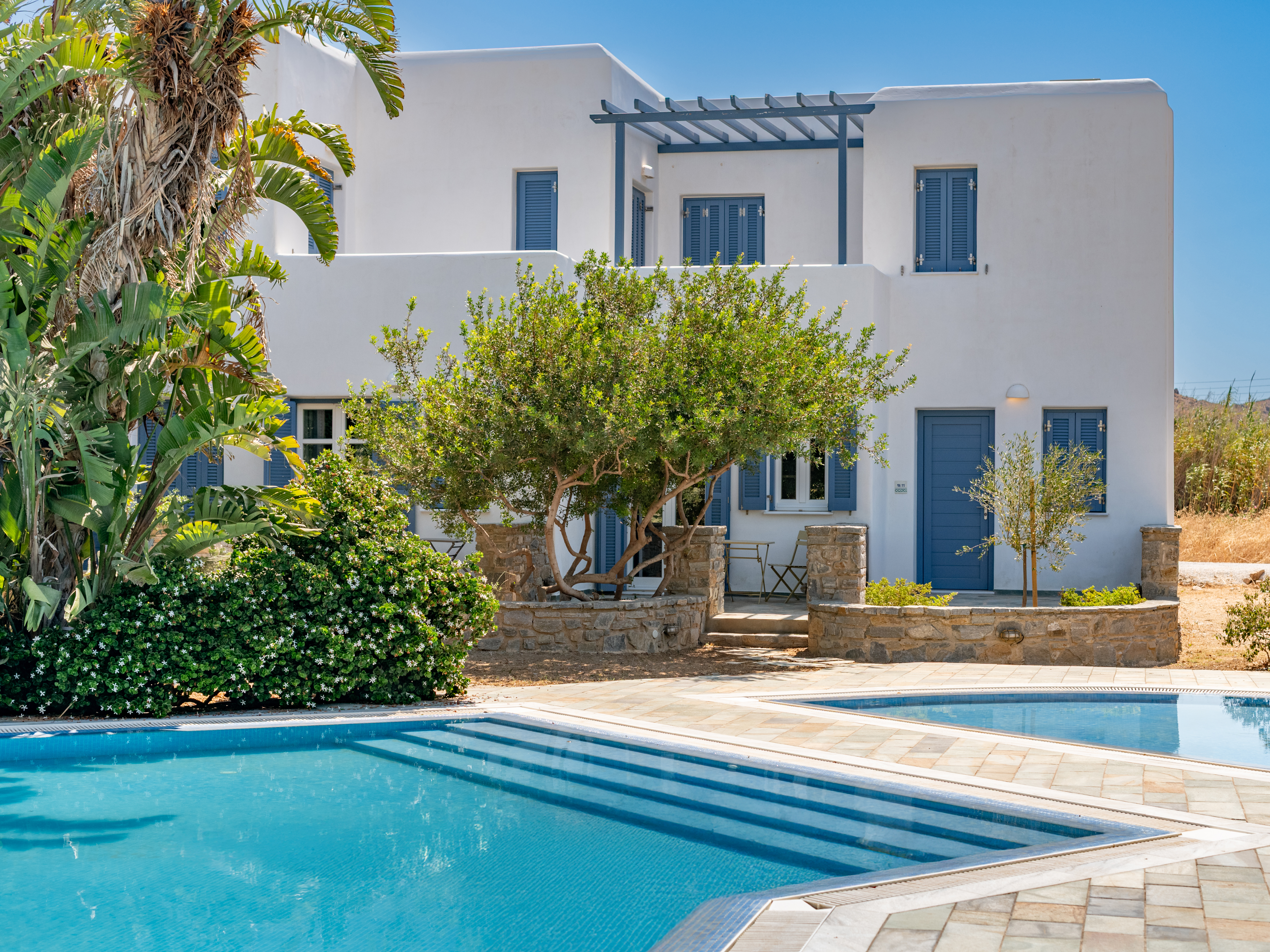 Sanders Paros Gardens - Sleek 1-bdr Apt W Patio - Paros