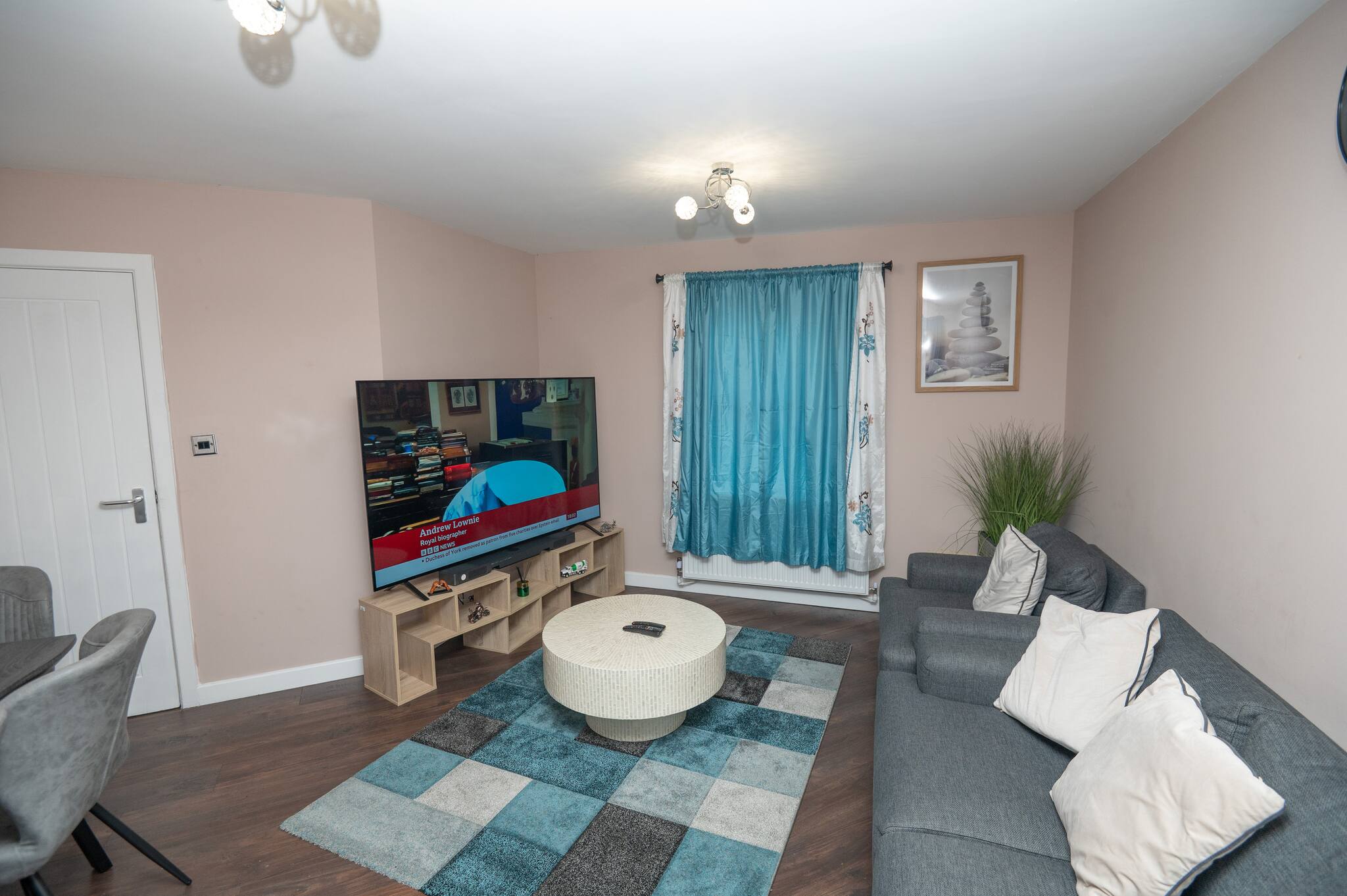 Modern Elegant And Spacious 3 Double Bedroom House - Manchester