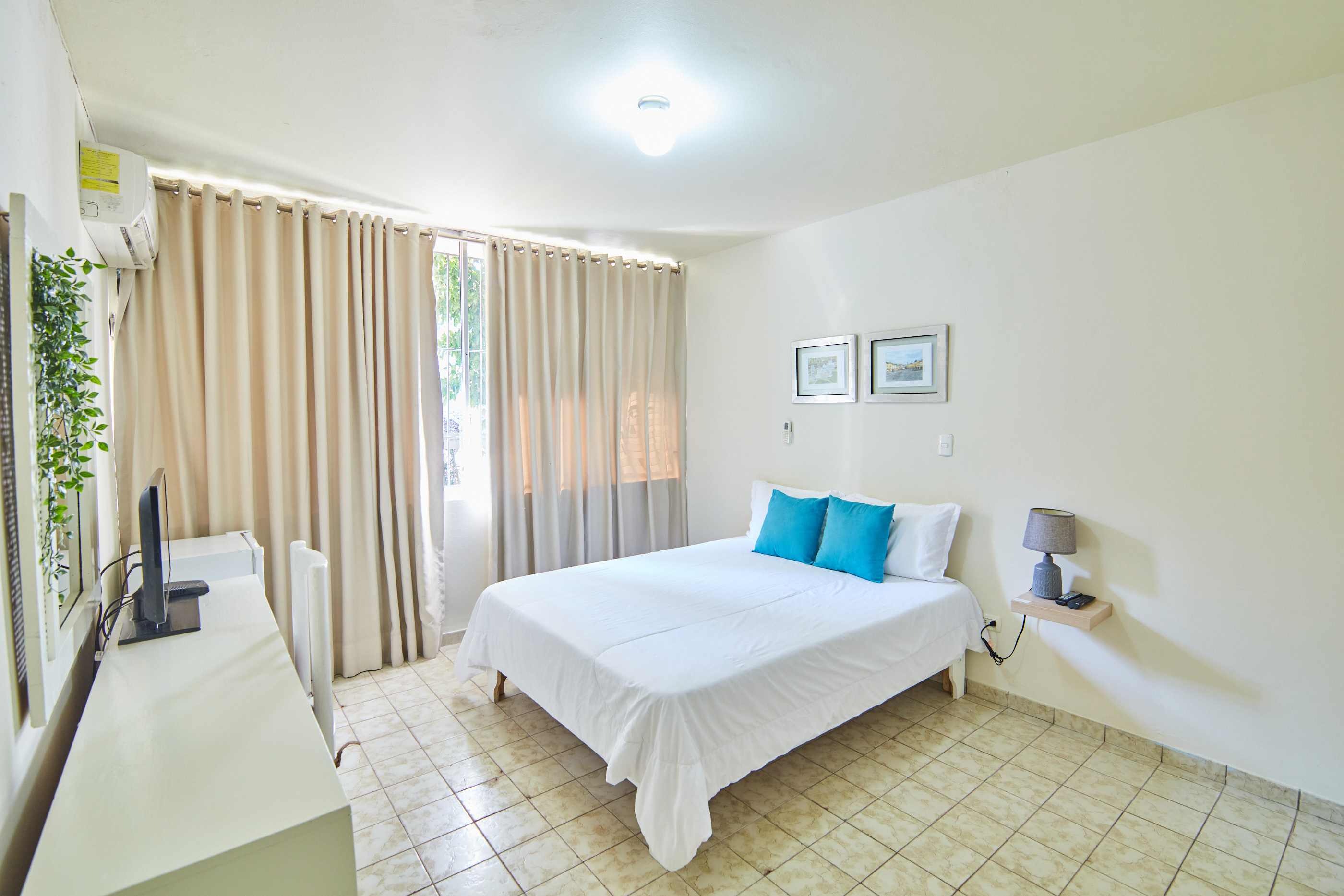 Modern Santo Domingo Condo In Heart Of Gazcue - Caribbean