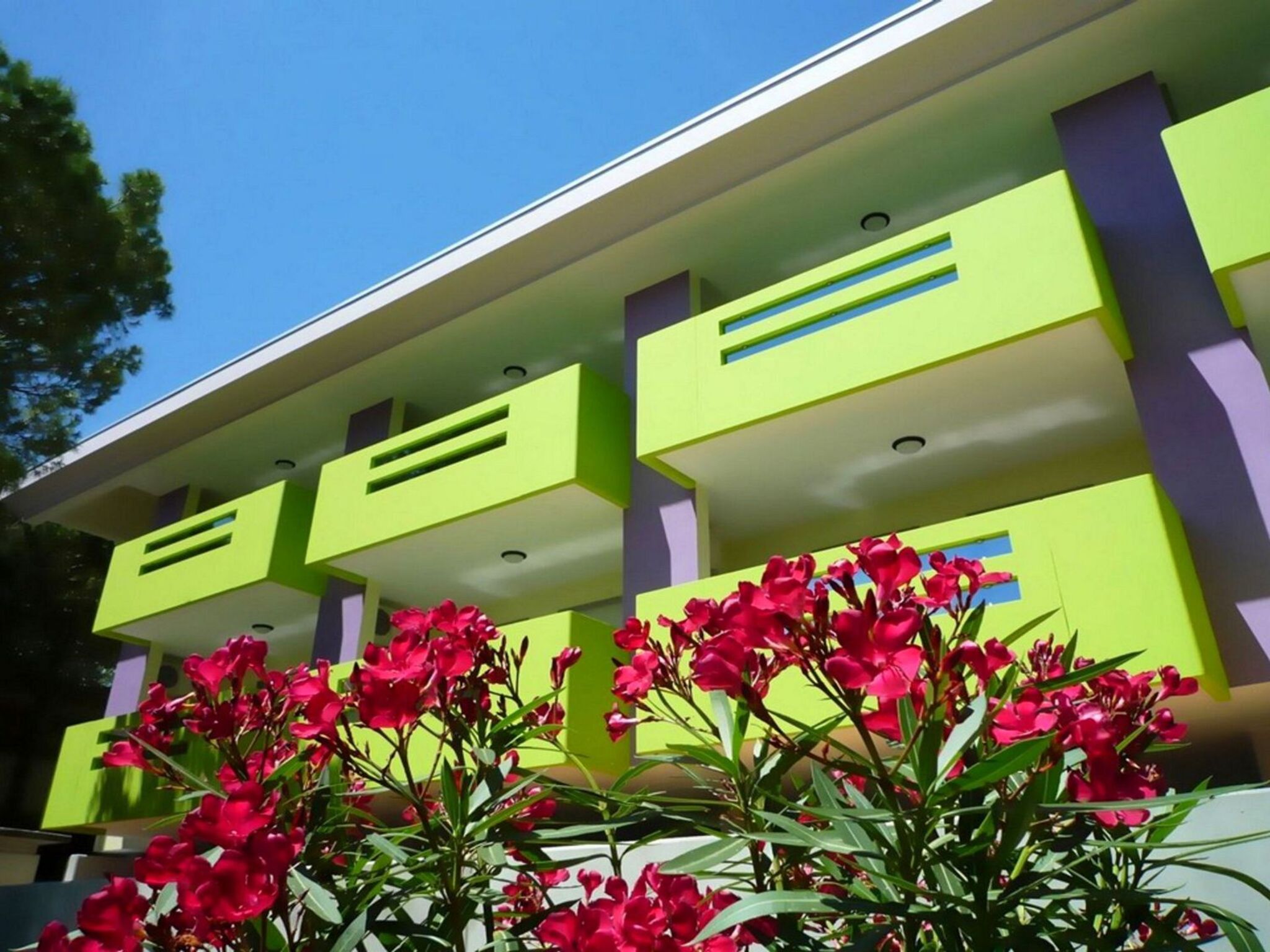 Sonnendurchflutete Terrasse, Nur Wenige Schritte Vom Meer Entfernt - Bibione